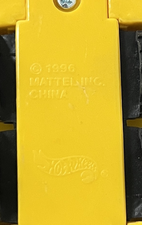 Assorted Hotwheels Mega Rig Caterpillar Toy Cranes And Equipment 1996 ...