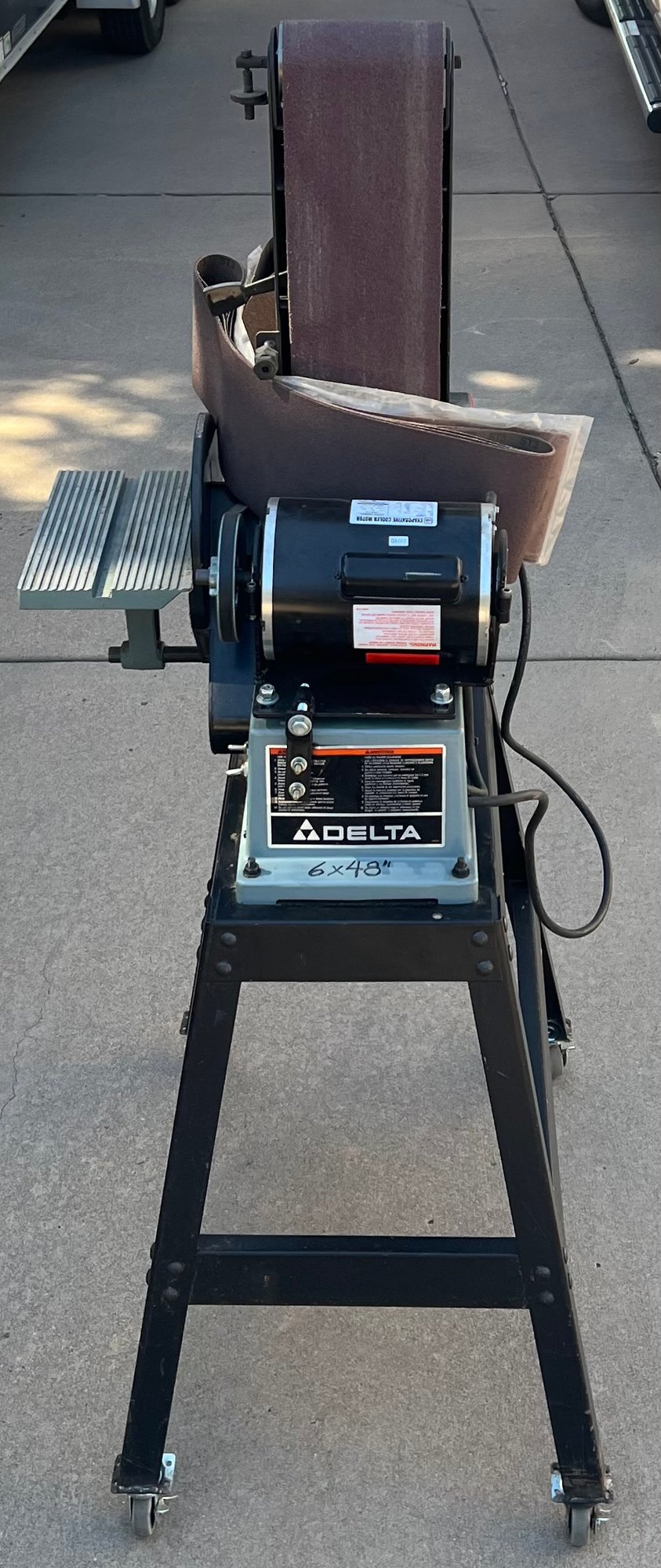 Delta Shop Master 48 X 6 Inch Belt And 8 Inch Rotary Disc Sander On ...