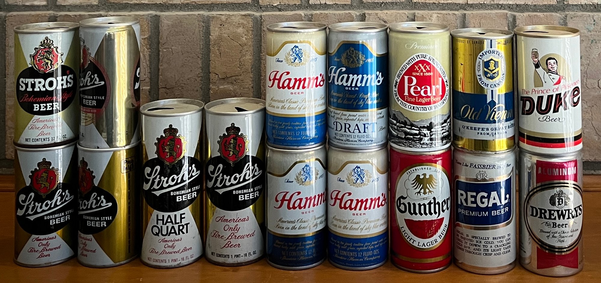 (16) Vintage Collectible Beer Cans - Hamm's, Pearl, Gunther, Duke ...