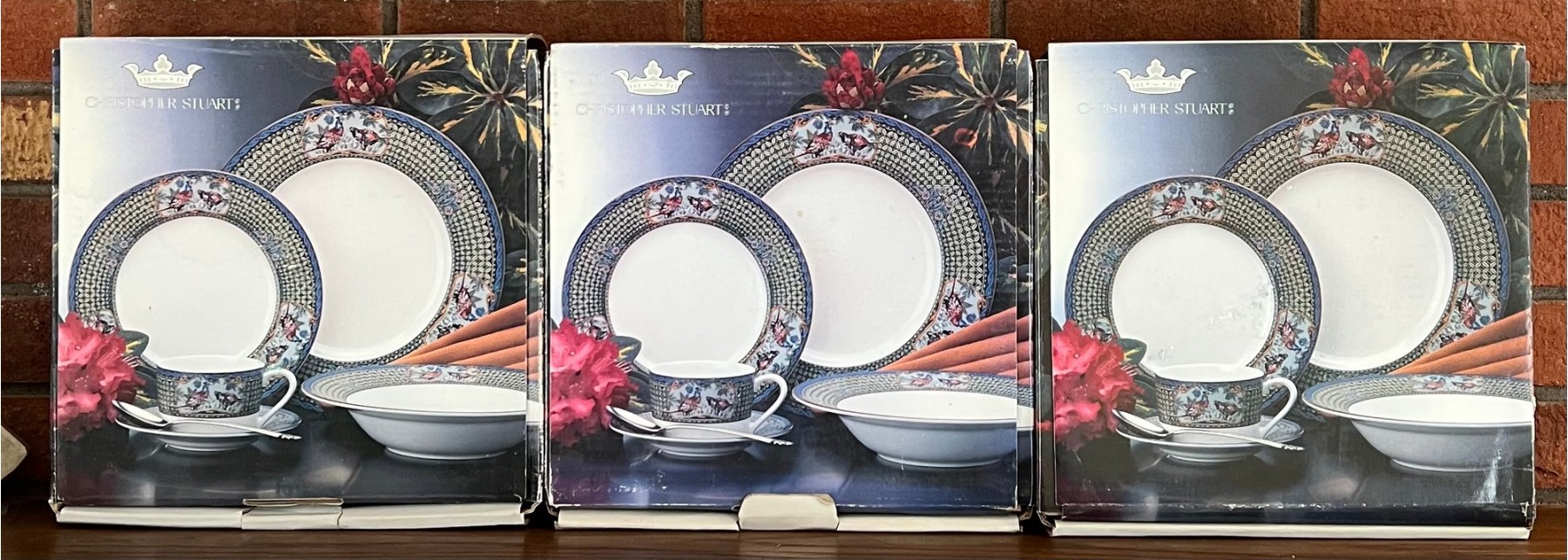 (3) Christopher Stuart Optima Coach House Pattern 5 - Piece Settings In ...