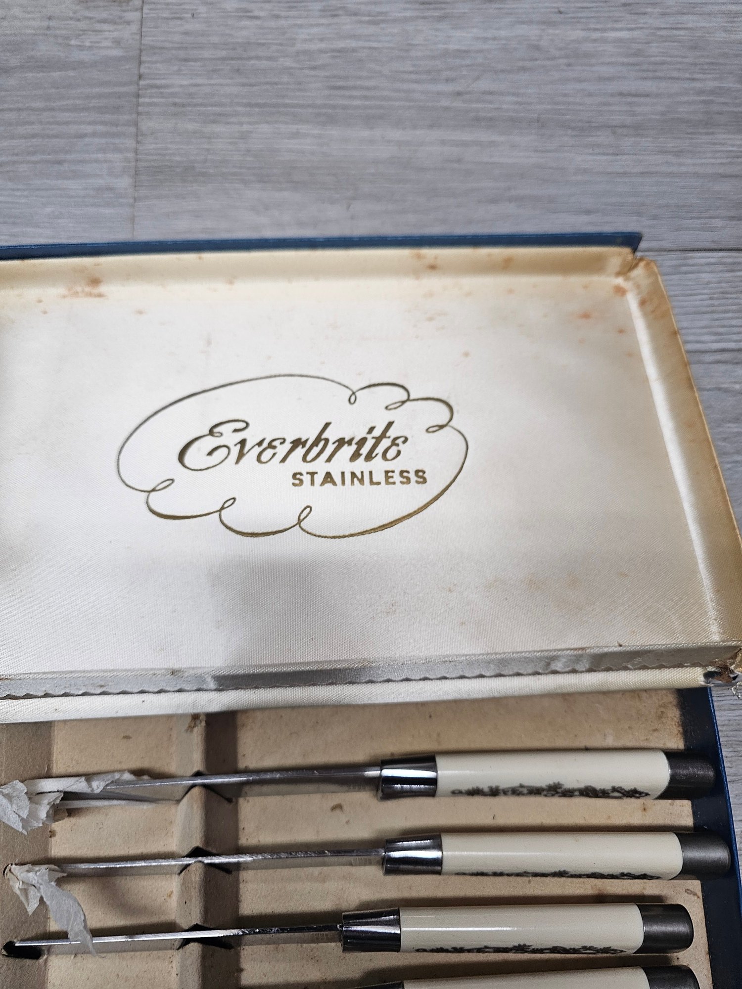 Vtg Ever Brite Knifes A3 #44774 | Auctionninja.com