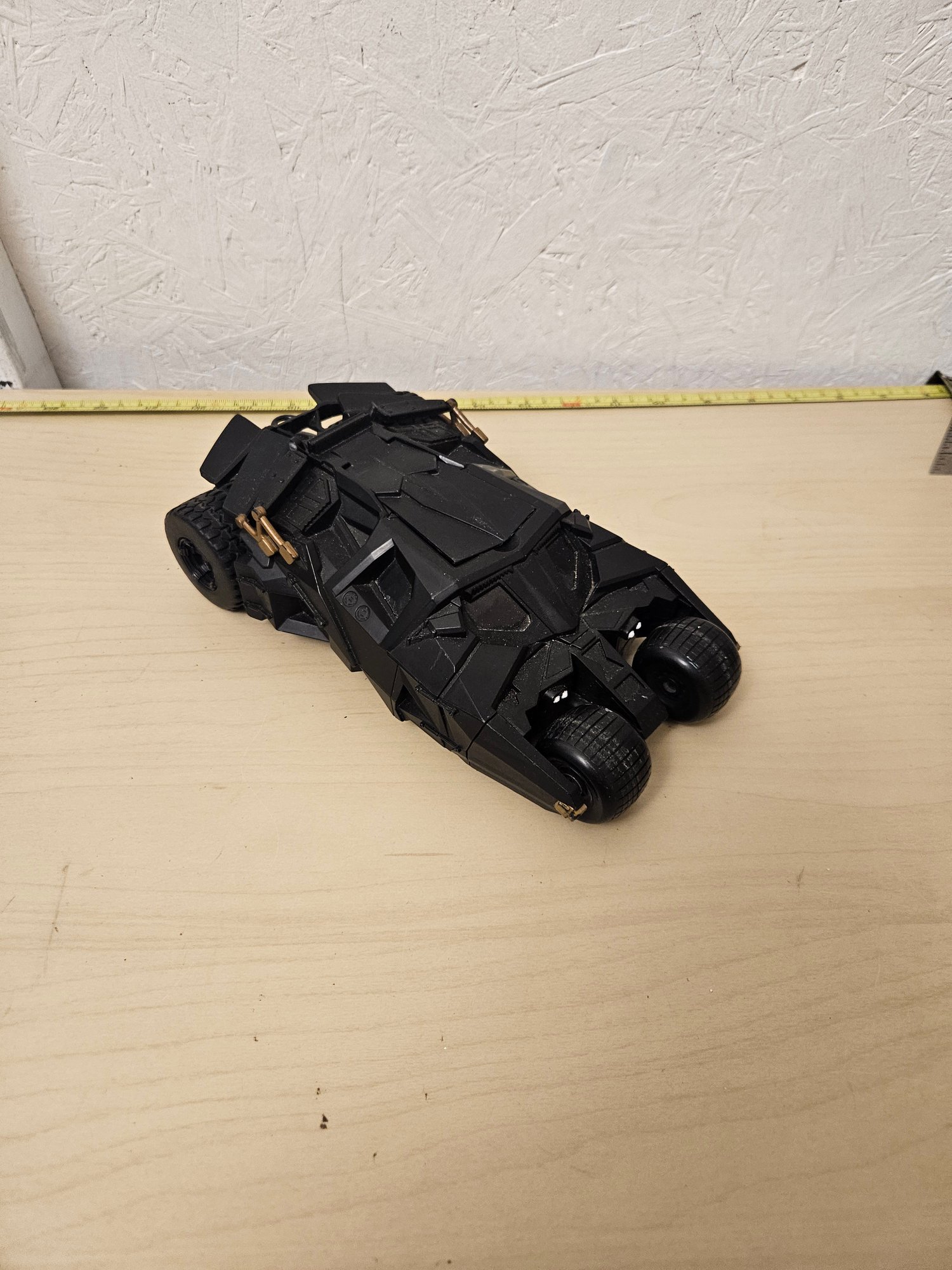 Miniature Plastic Batman Batmobile #2726 | Auctionninja.com
