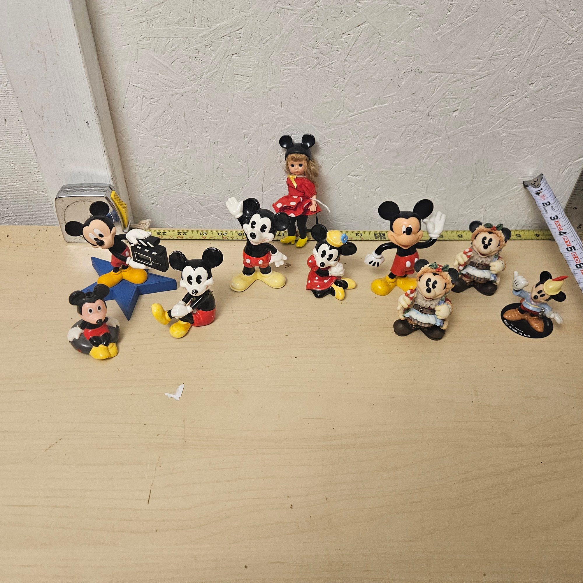 Retro Disney Delights: Set Of 10 Vintage Plastic Mickey Mouse Figures #3545 | Auctionninja.com