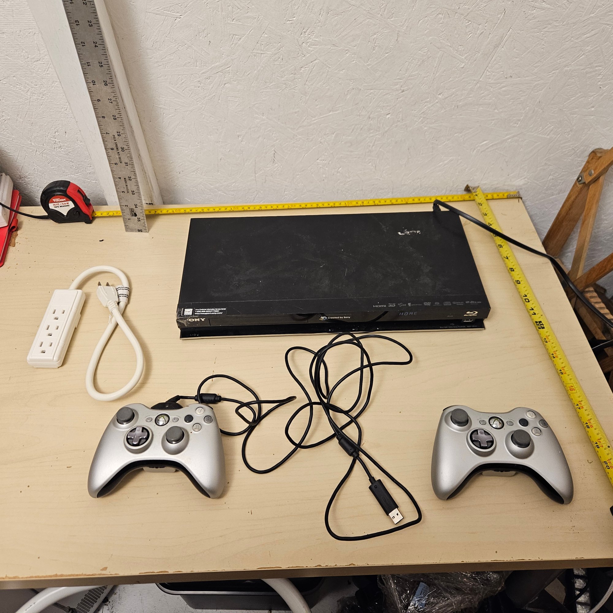 Xbox Controllers, Power Splitter & DVD Reader Lot Gaming & Tech ...