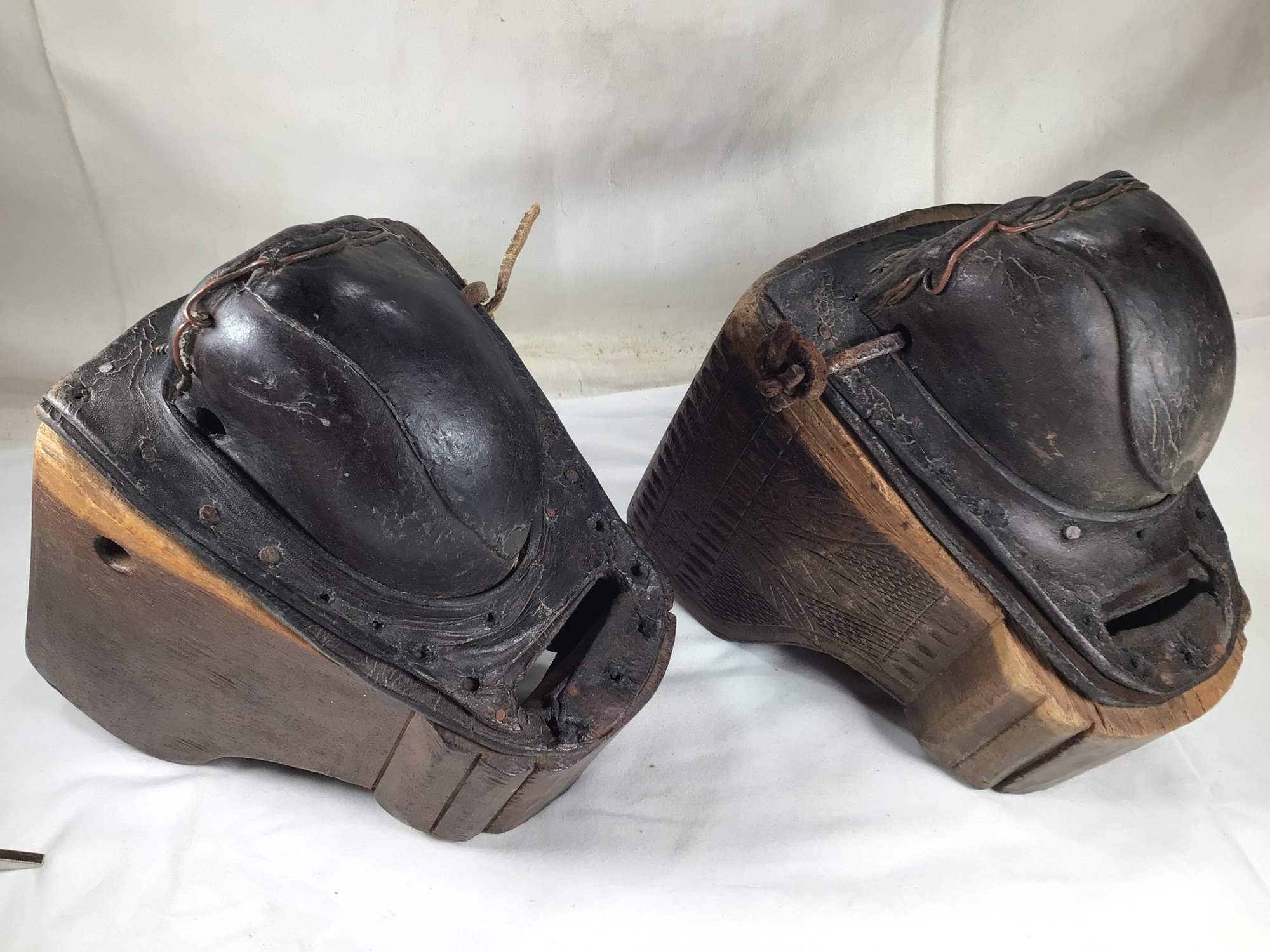 2 Antique Handmade Stirrups, Very Early #23022 | Auctionninja.com