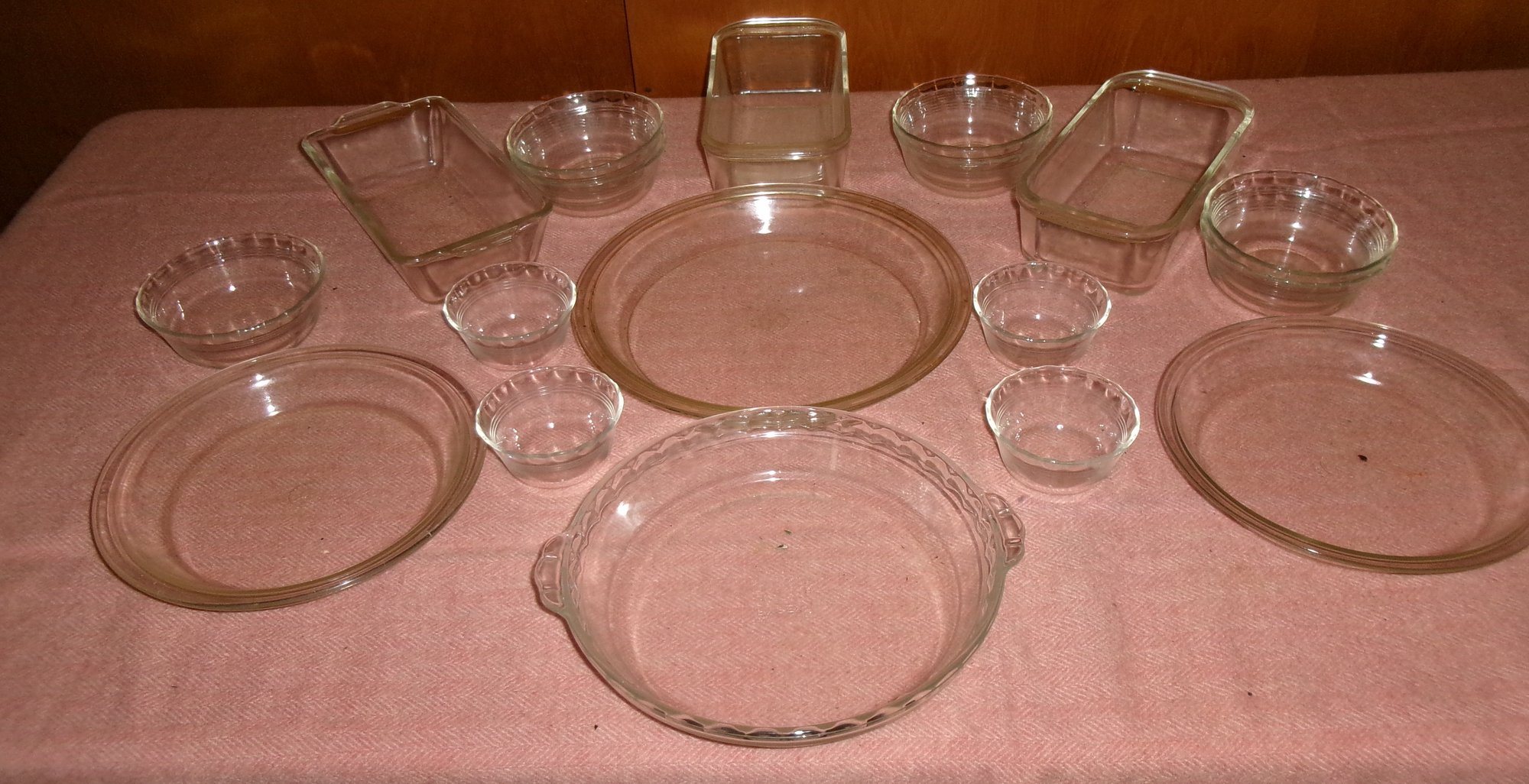Pyrex- Mania #10808 | Auctionninja.com