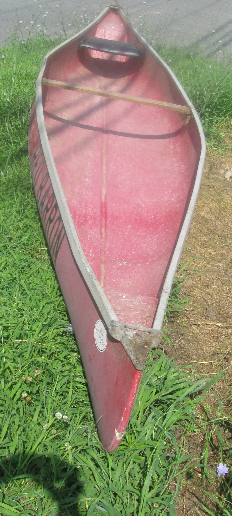 Little Pub - Fiberglass Red Canoe #7129 | Auctionninja.com