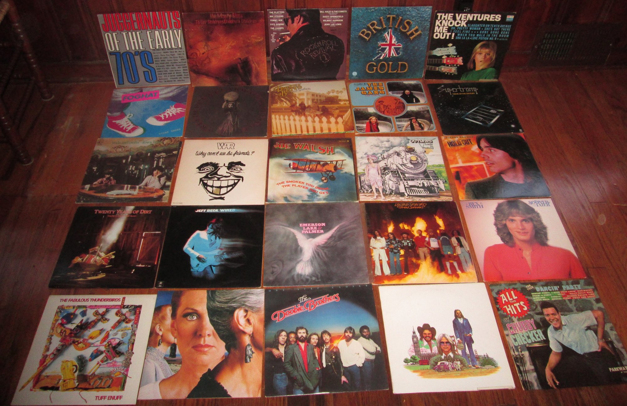 Vinyl Destination #2 #8364 | Auctionninja.com