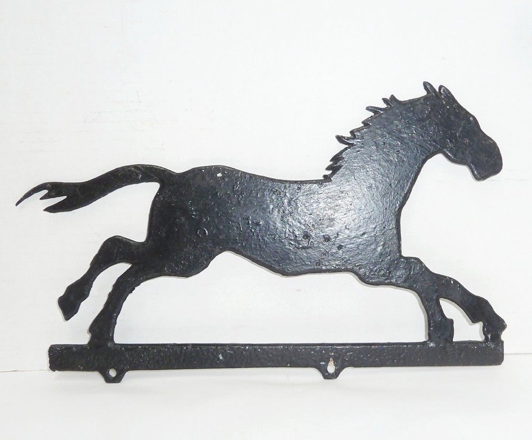 Vintage Metal Running HORSE #9568 | Auctionninja.com