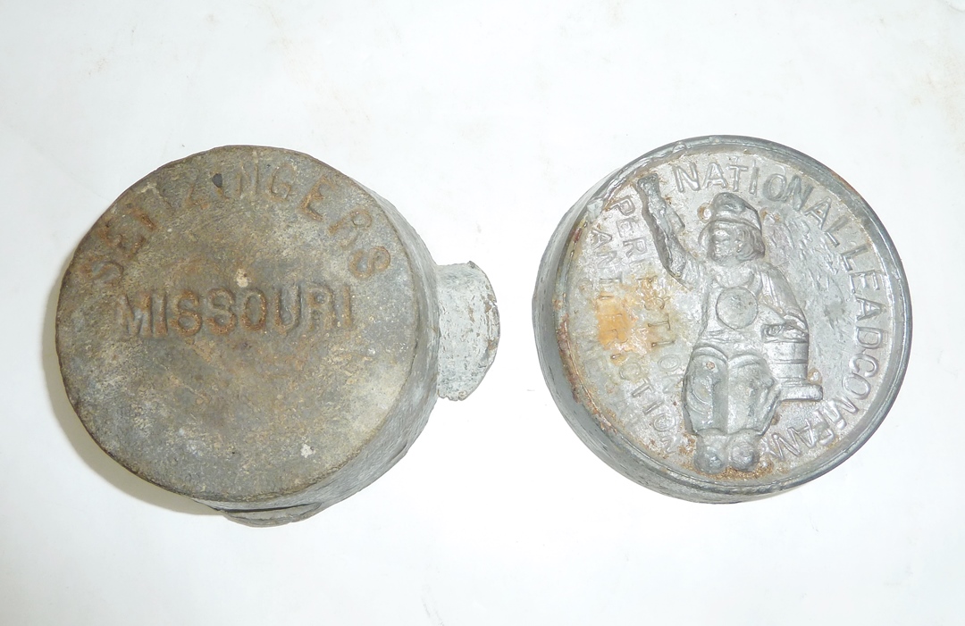 2 Vintage Lead Ingots #6825 | Auctionninja.com
