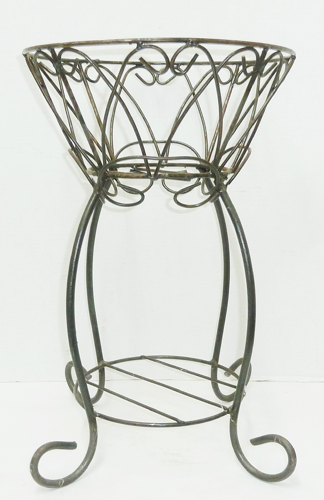 NO SHIP * Vintage Iron Stand Planter, Ready For Your Plant #11343 ...
