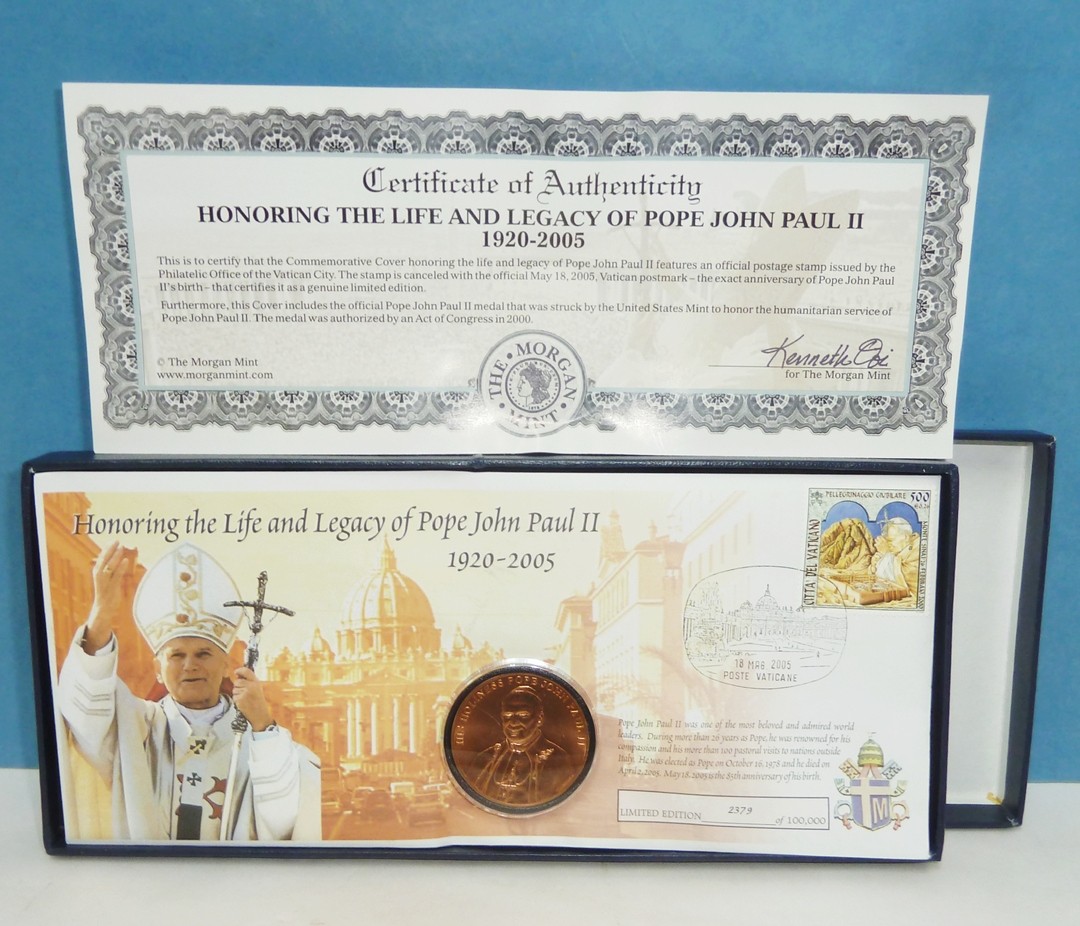 Pope John Paul II Commemorative Coin, COA & Box #9719 | Auctionninja.com