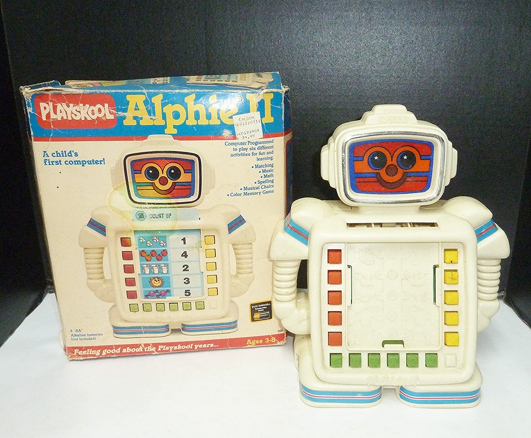 Vintage Playskool ALPHIE II Robot Toy In Box #9675 | Auctionninja.com