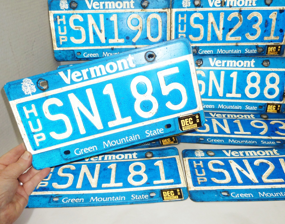 Vintage VERMONT License Plates LOT #8407 | Auctionninja.com
