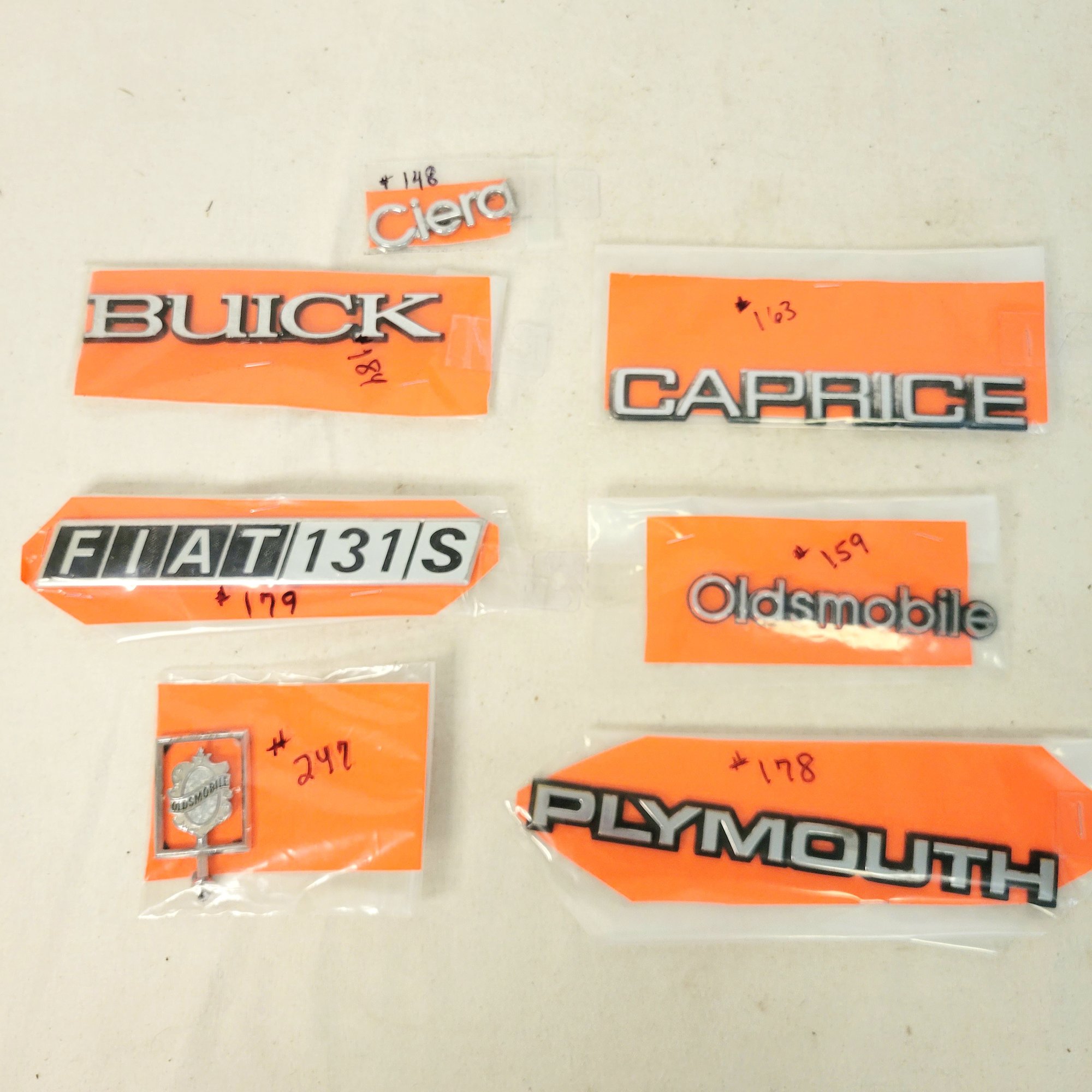 Car Emblems #30613 | Auctionninja.com
