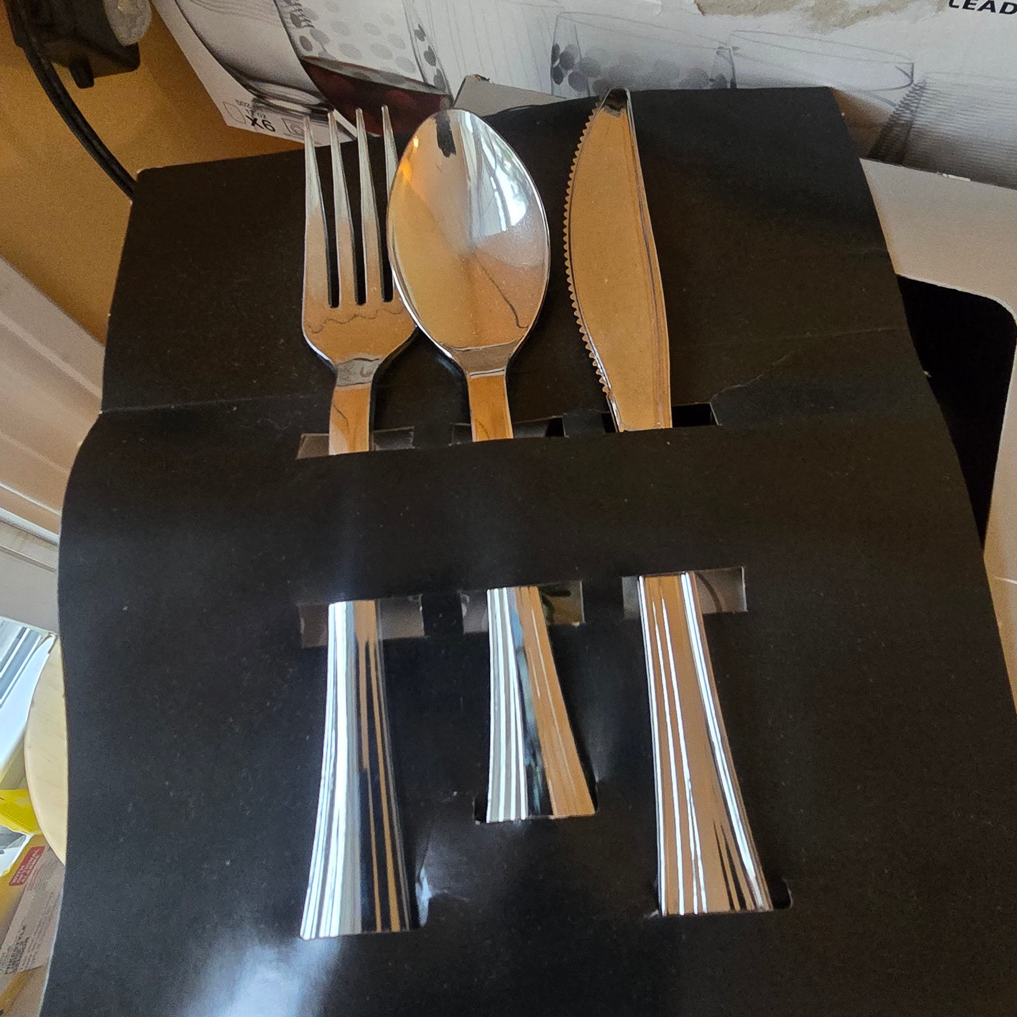 2 Boxes Of Reflections Heavyweight Silver Plastic Cutlery USA Made (Kit ...