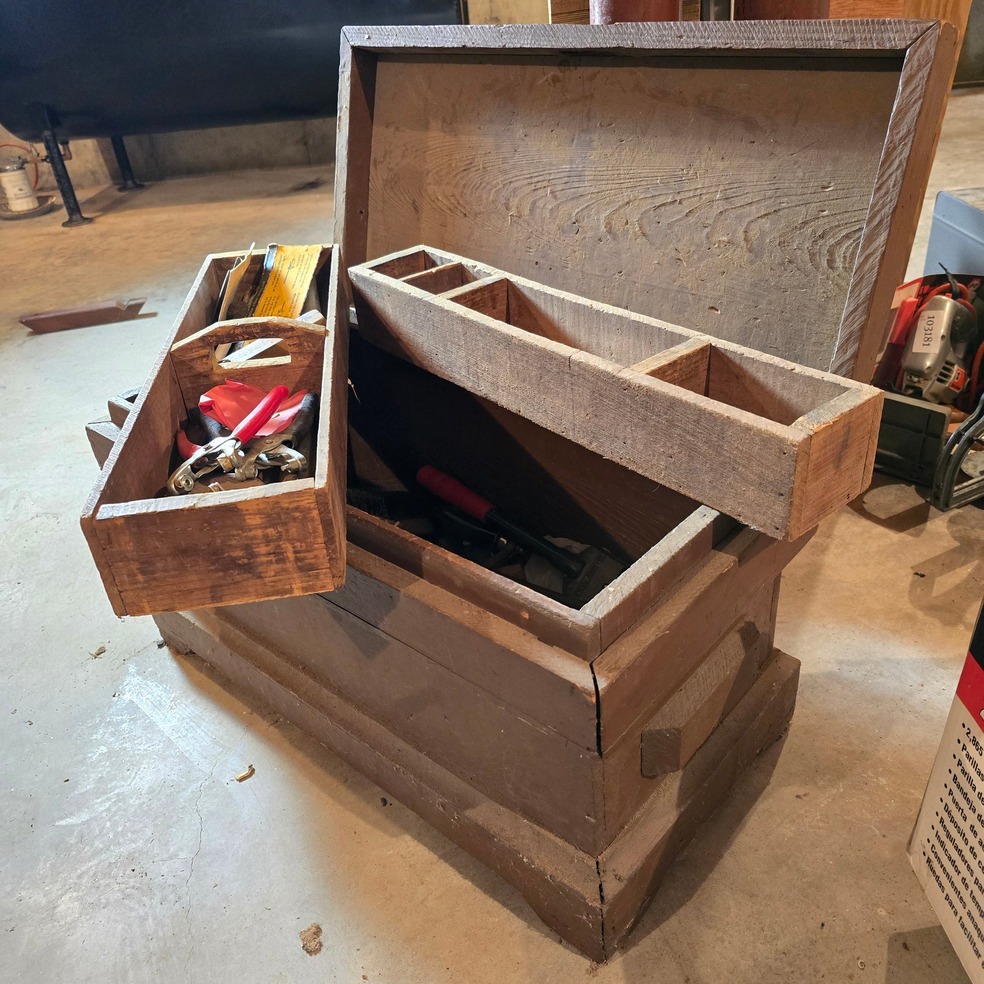 Large Vintage Wooden Tool Chest With Tools (BSMT) #103183 ...