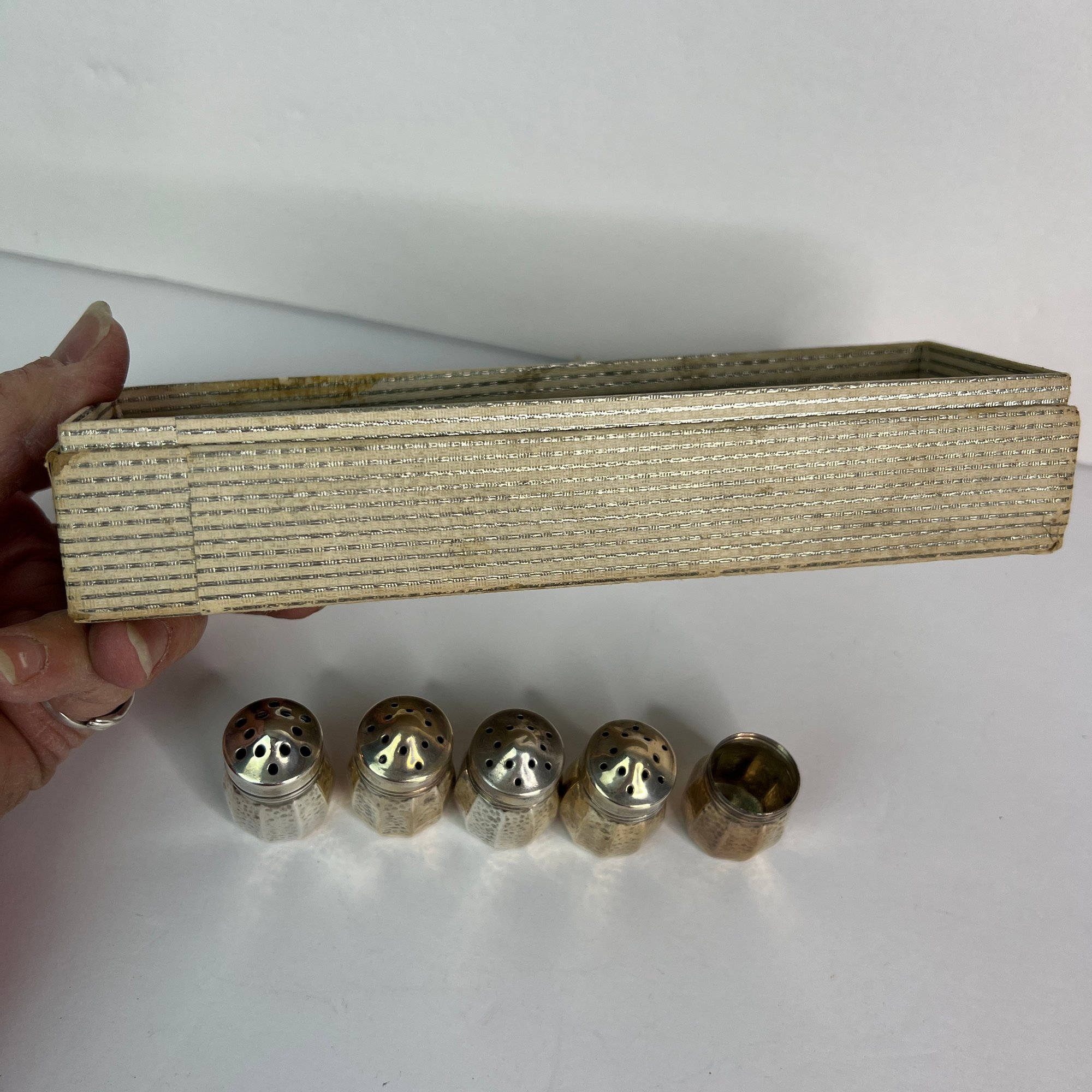 Five Sterling Salts One Missing Cover (mW) #119020 | Auctionninja.com