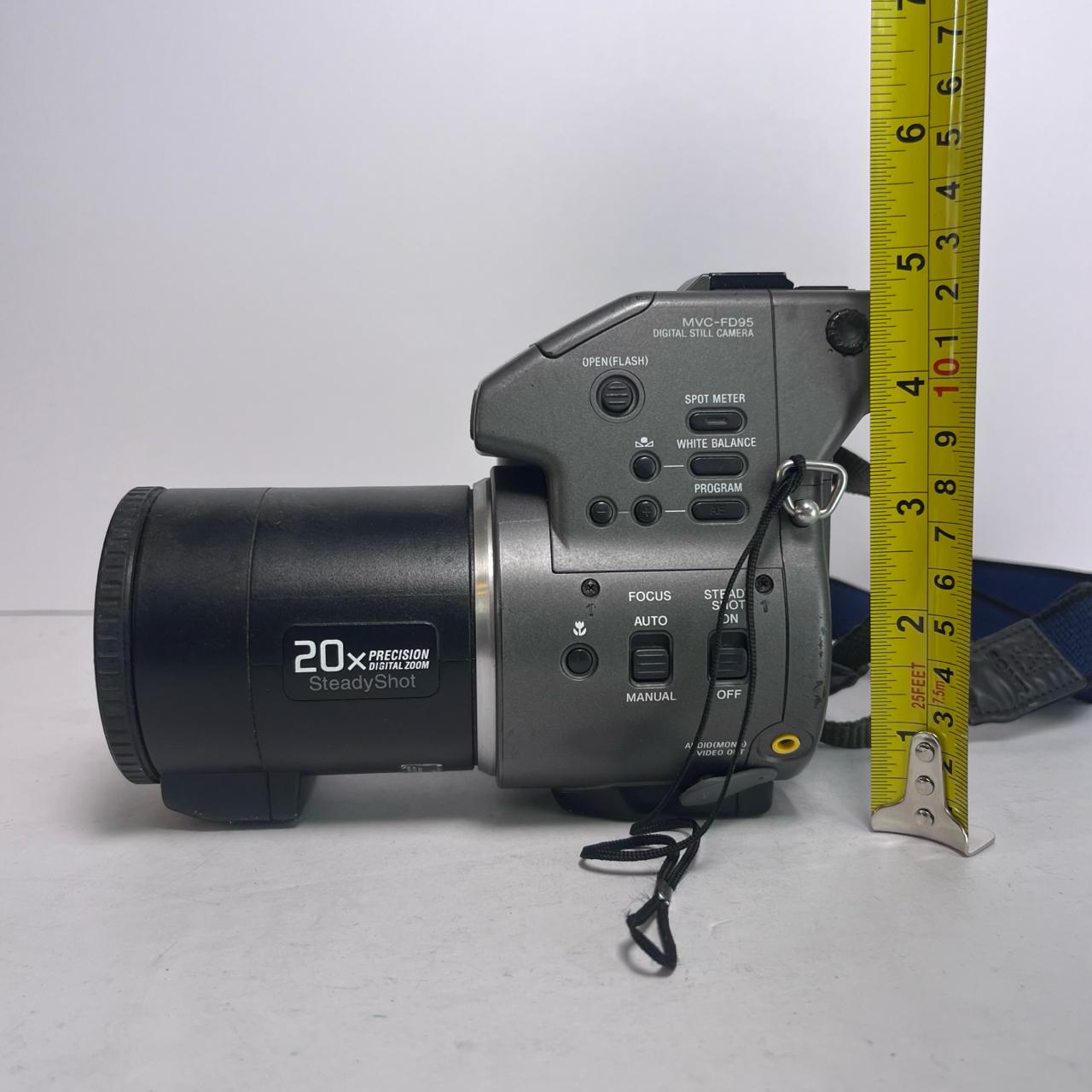 Sony Mavica MVC-FD95 Digital Still Camera With Traveling Case (Kitchen ...