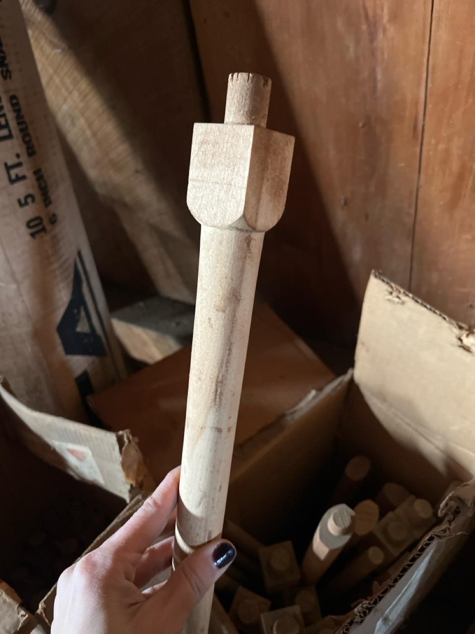 Mixed Lot Of Unfinished Wood Balusters (BUL) #127023 | Auctionninja.com