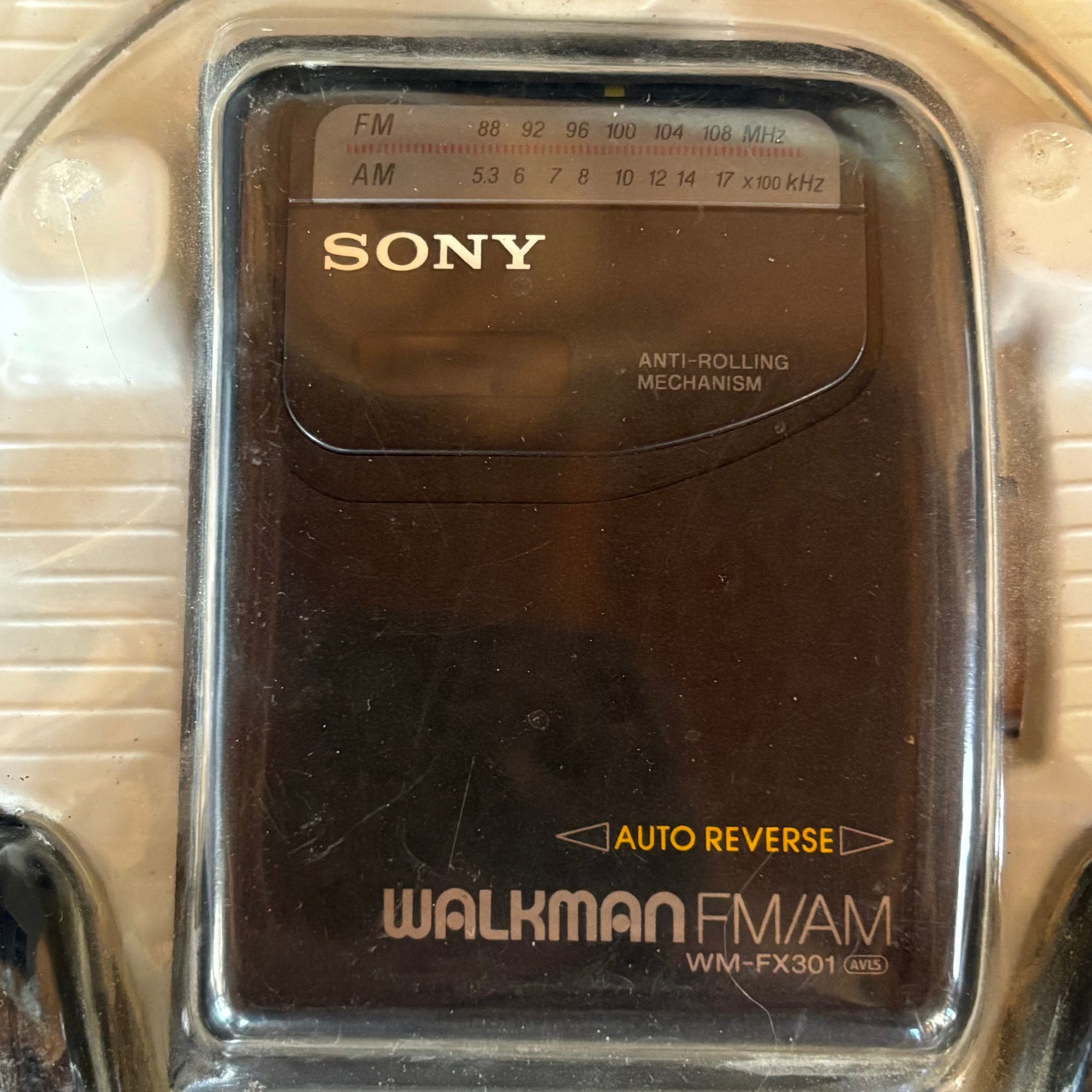 Collection Of Five Assorted Electronics- Sony Walkman, GE And Others ...