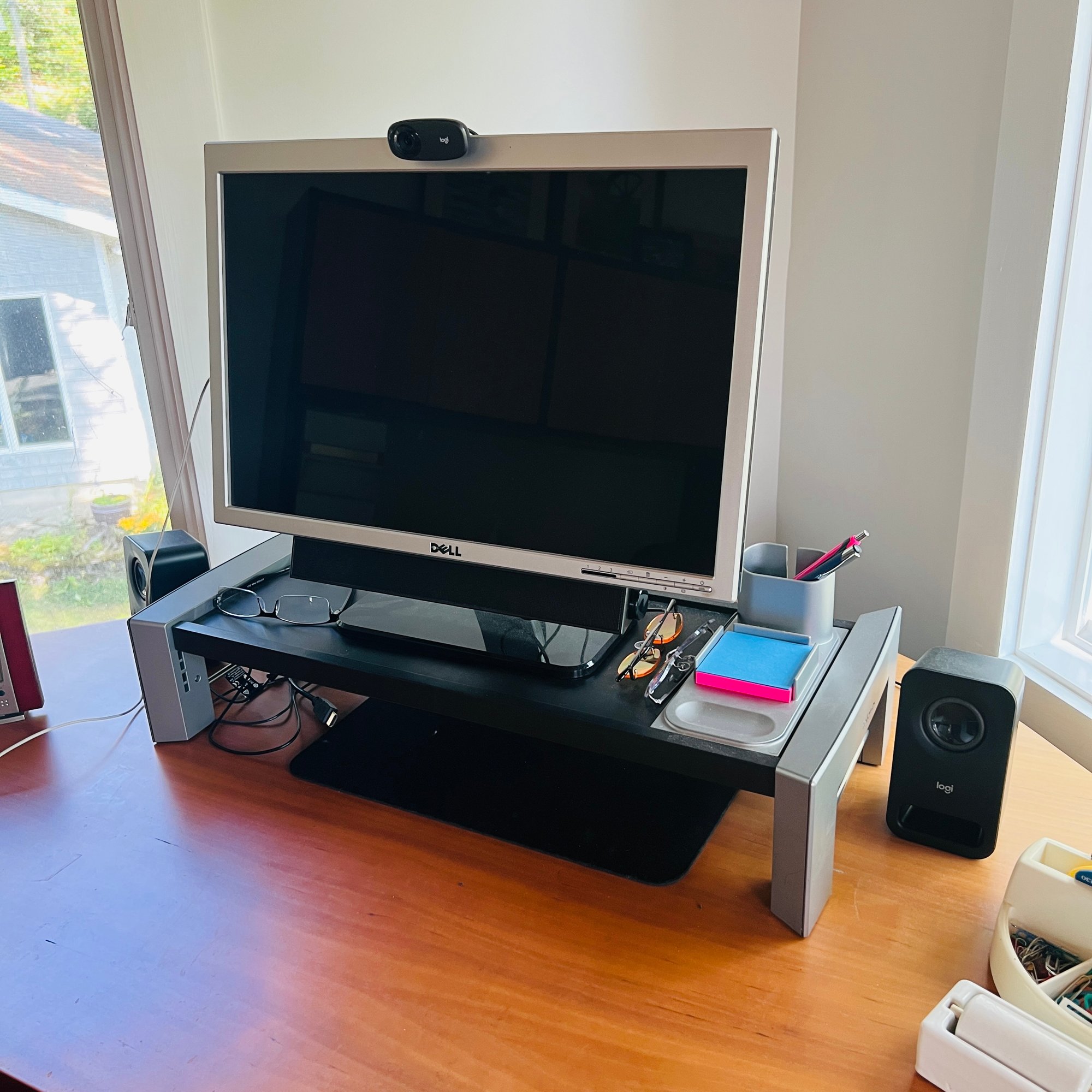 Dell Monitor, Computer Speakers And Riser (Office) #40298 ...