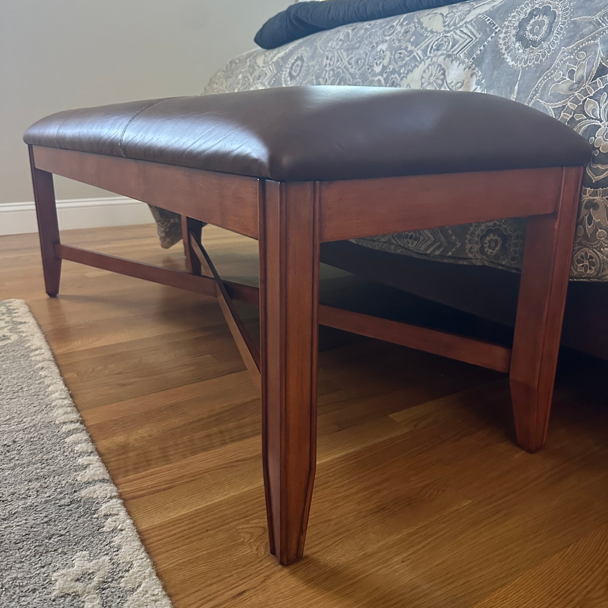 Stanley Furniture Company Bed End Bench (MB) #66343 | Auctionninja.com