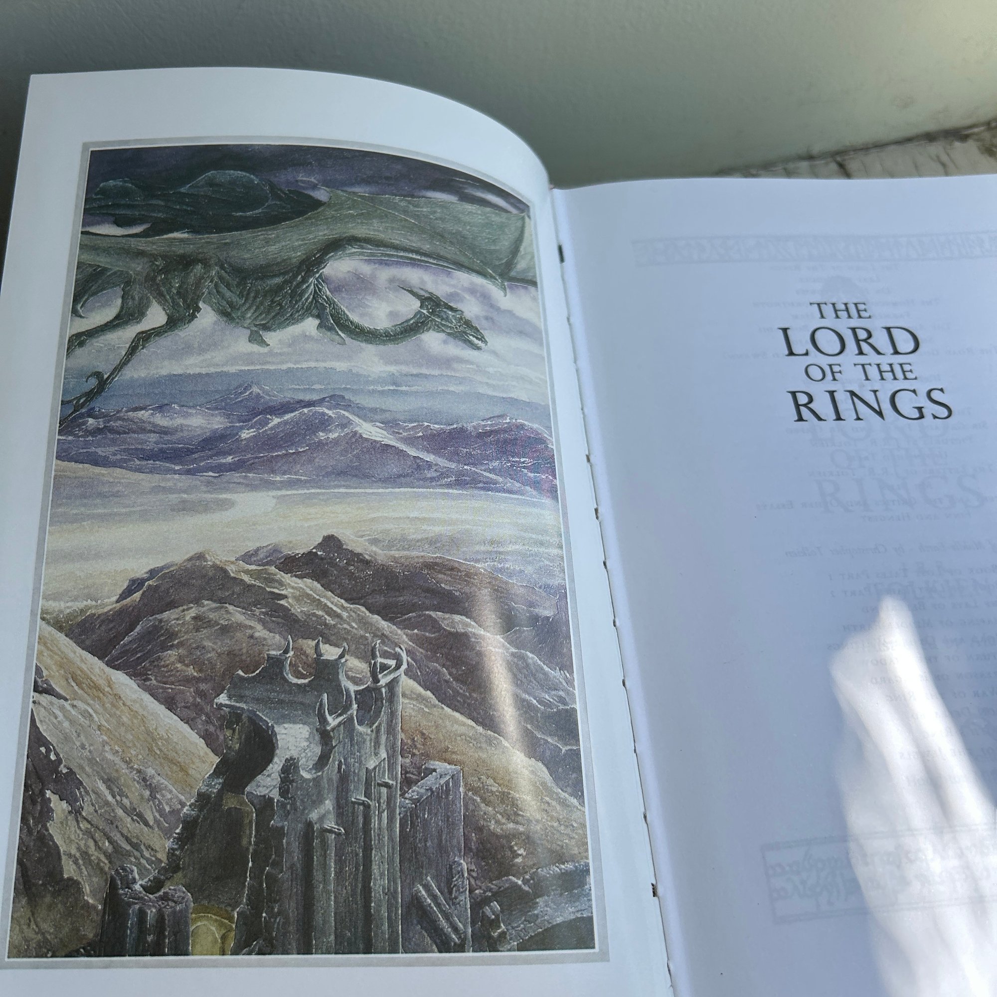 "The Lord Of The Rings" Tolkien, Illustrated By Alan Lee, Houghton ...