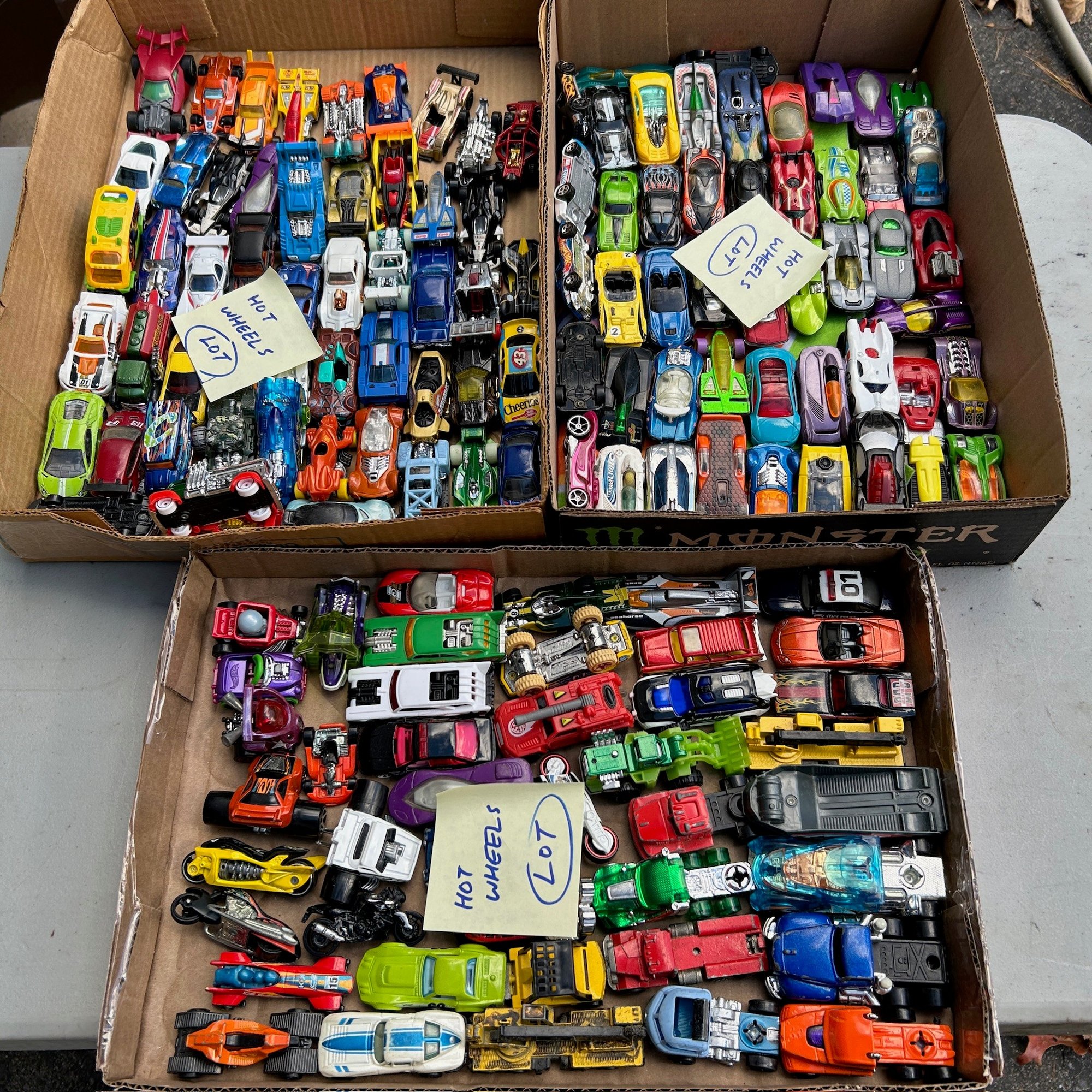 Three Lots Mixed Hot Wheels Die Cast (NK) #113067 | Auctionninja.com