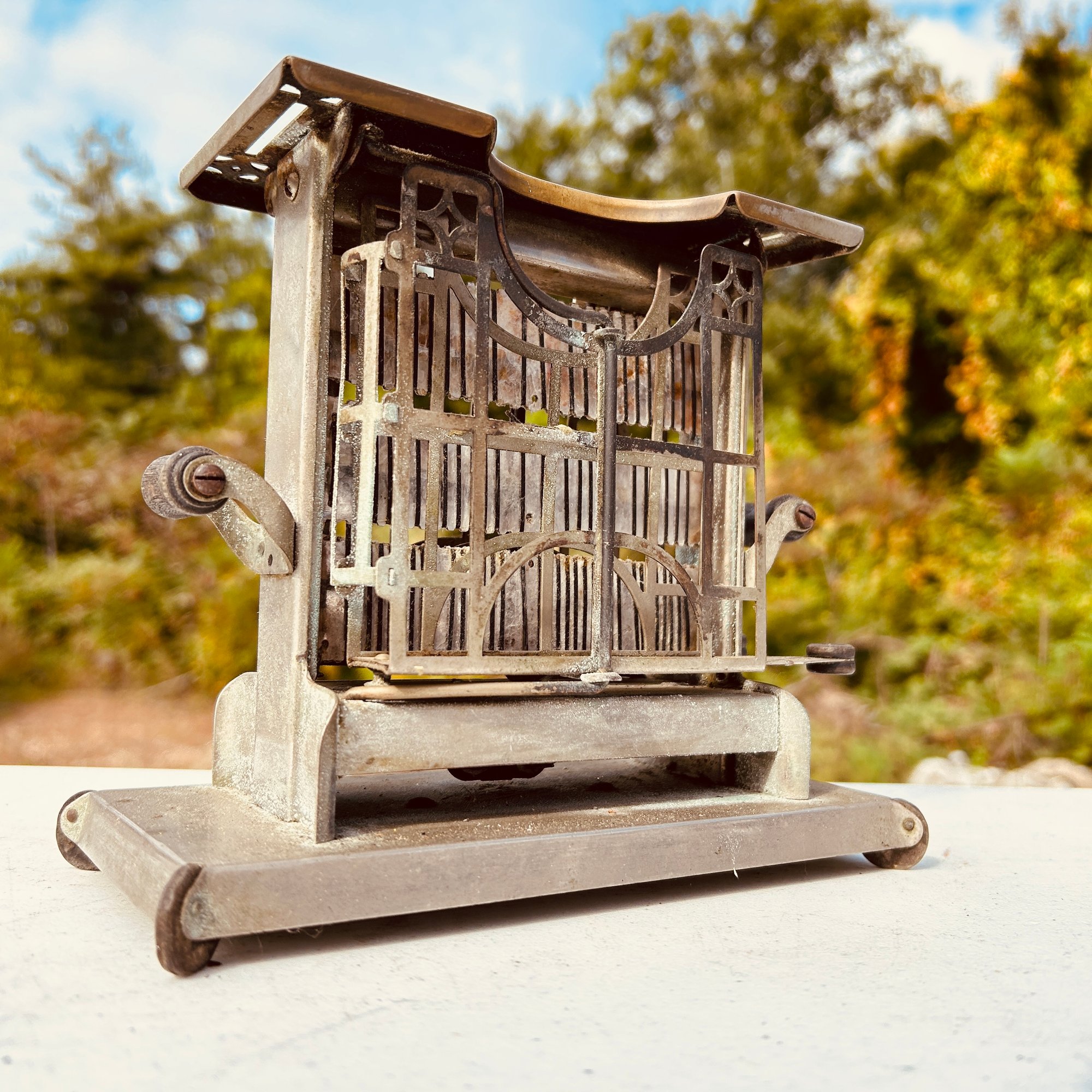 Antique Universal 2 Slice Swing Arm Toaster (shed) #68353 ...