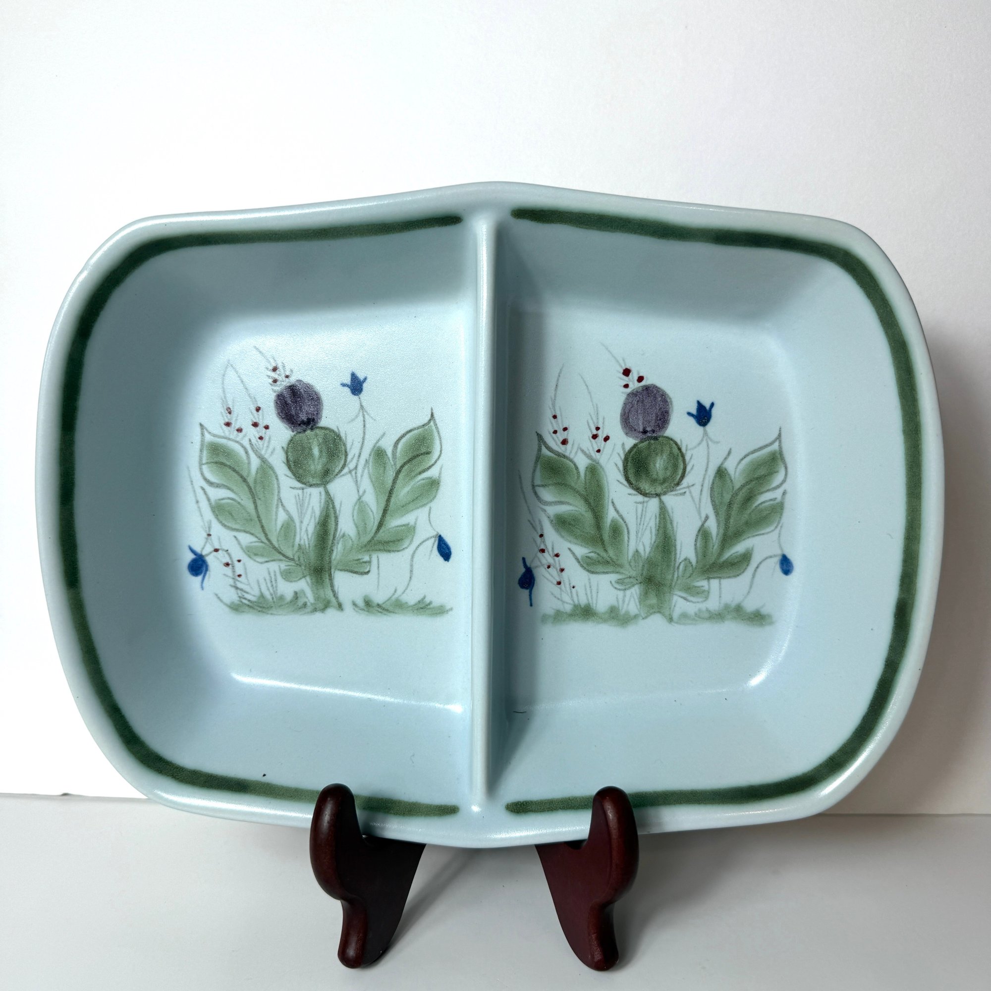Buchan Stoneware Divided Serving Dish In The "Thistleware" Pattern (WK ...