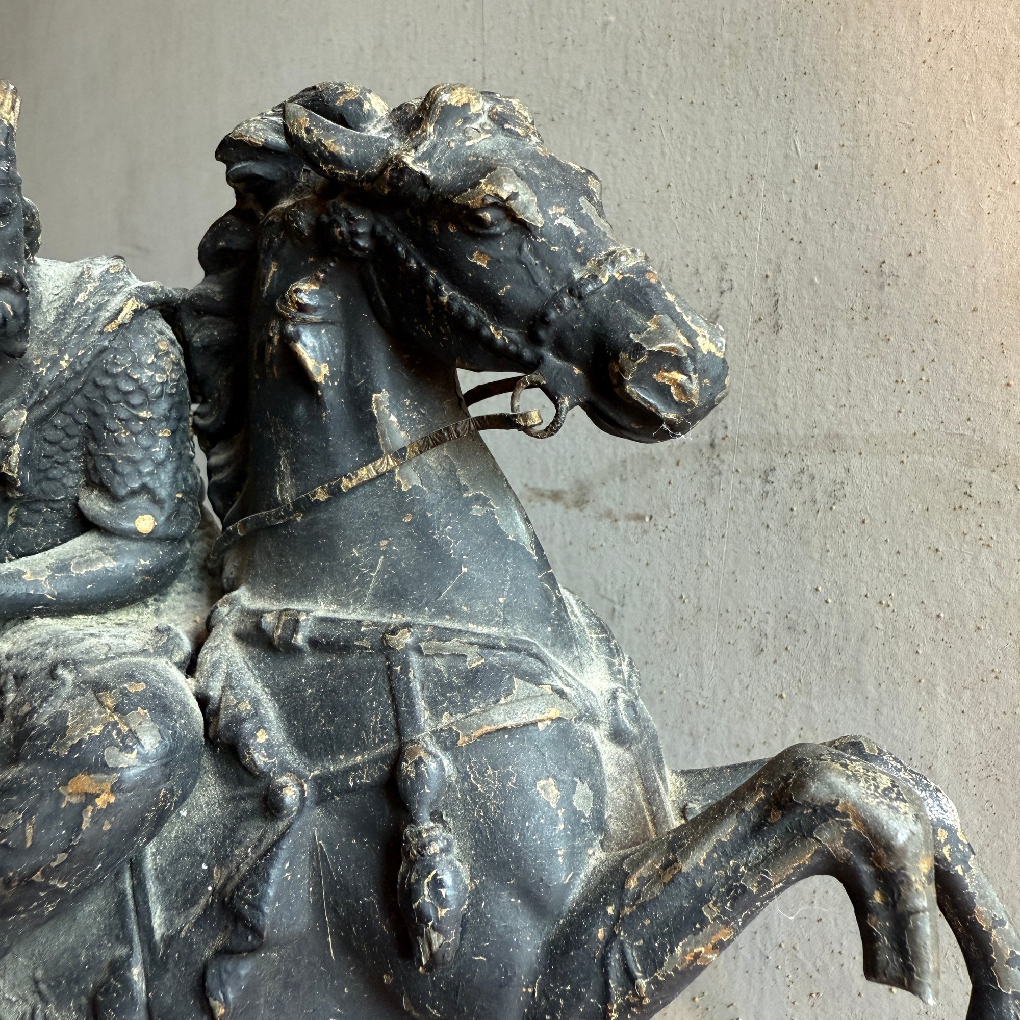 Vintage Bronze Crusader On Horseback (attic) #98622 | Auctionninja.com