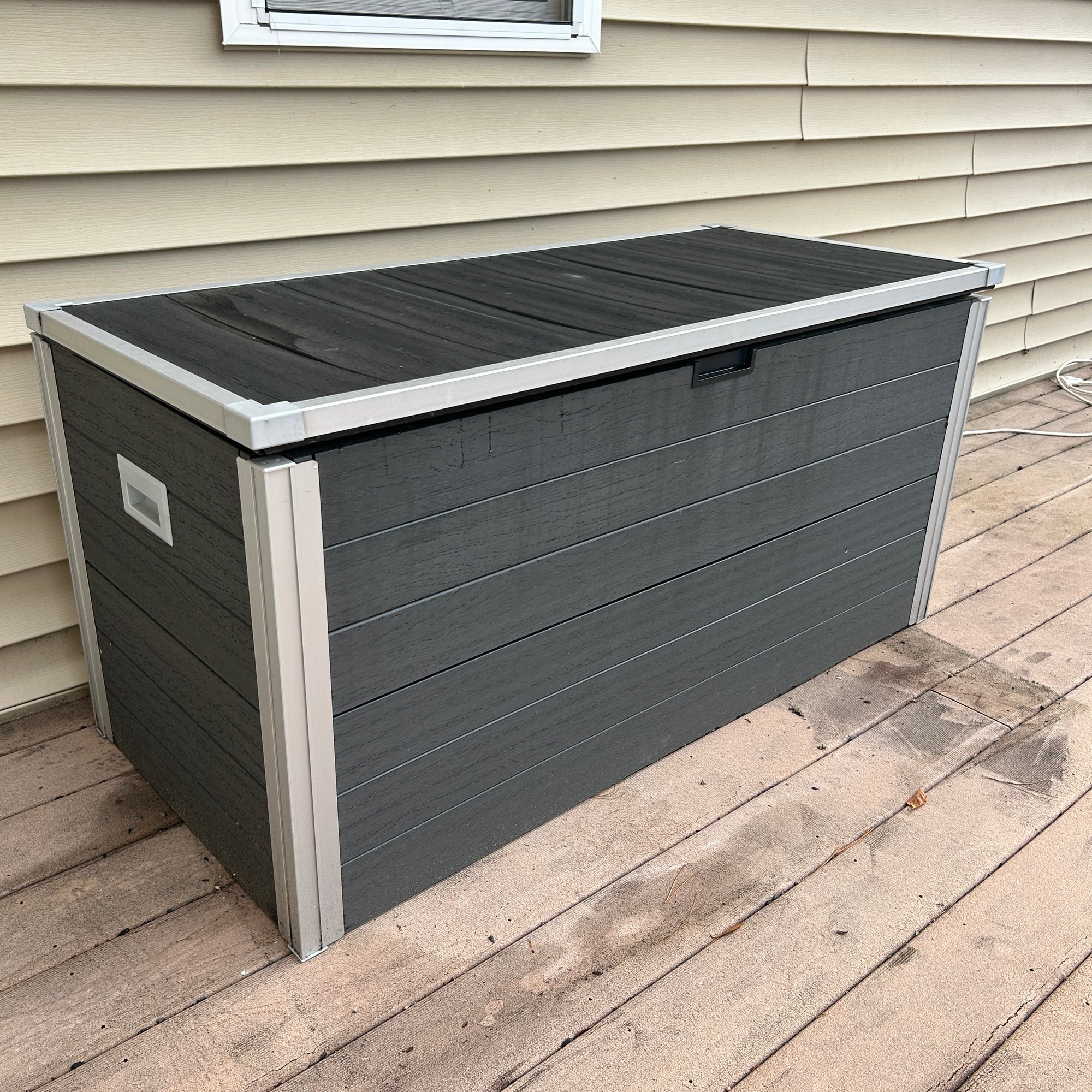 Dark Gray Deck Box (Deck) #75526 | Auctionninja.com