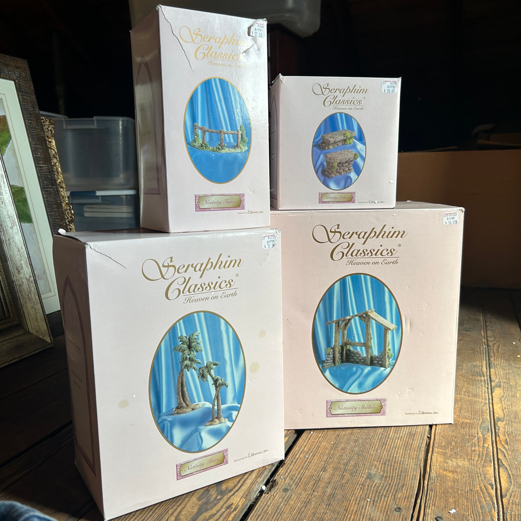 Vintage SERAPHIM CLASSICS Nativity Manger, Tree, Rock Wall, Etc (attic ...
