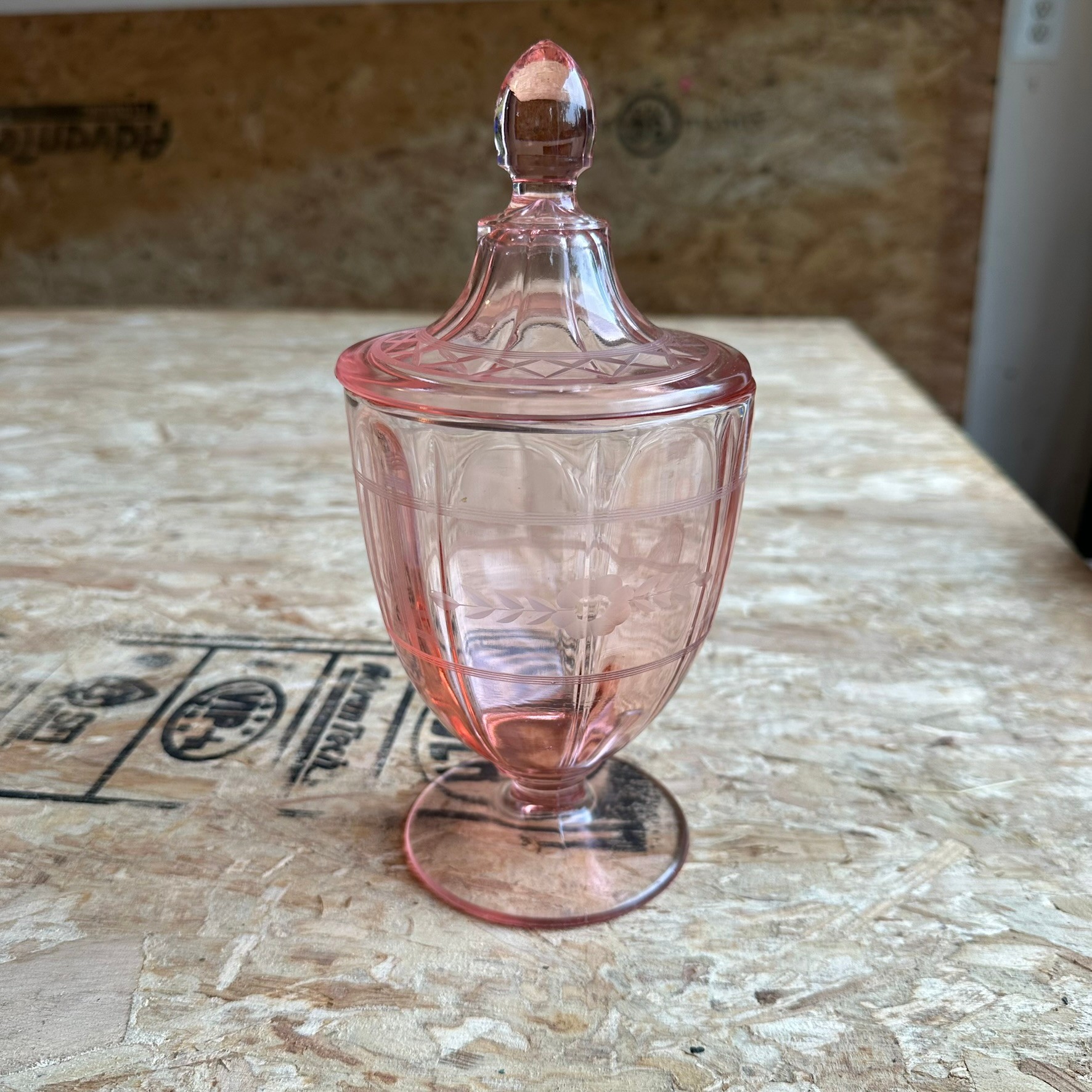 Tall Candy Dish (garage) #99820 | Auctionninja.com