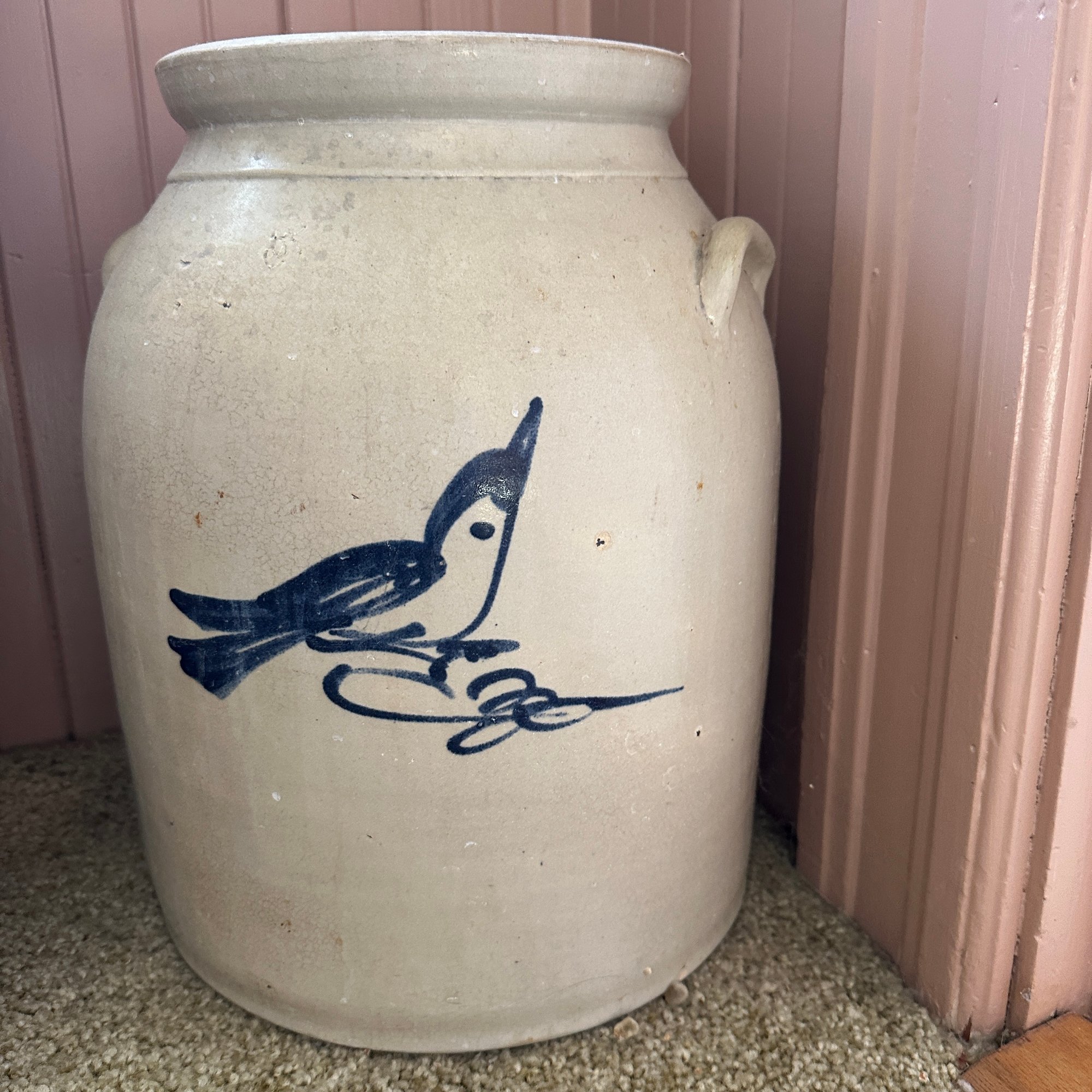 Vintage Stoneware Crock With Bird (UP Hall) #78255 | Auctionninja.com