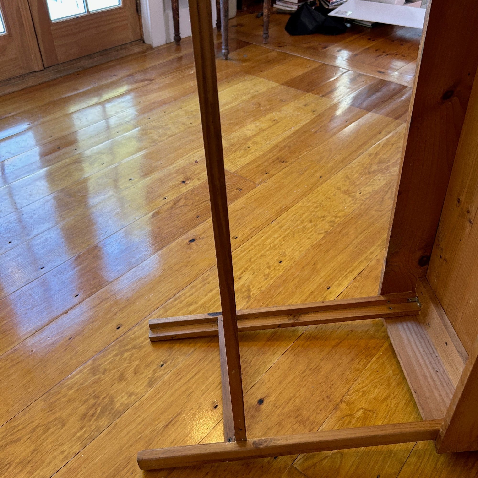 Rustic Pine Console Table (LR) #117368 | Auctionninja.com