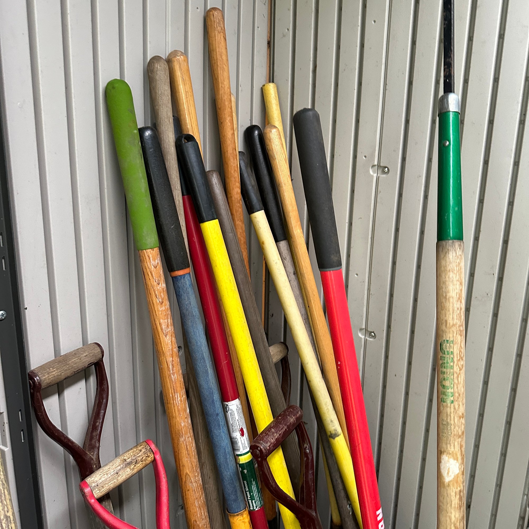 Great Lot Of Shovels, Rakes, & So Much More (Shed) #62043 ...