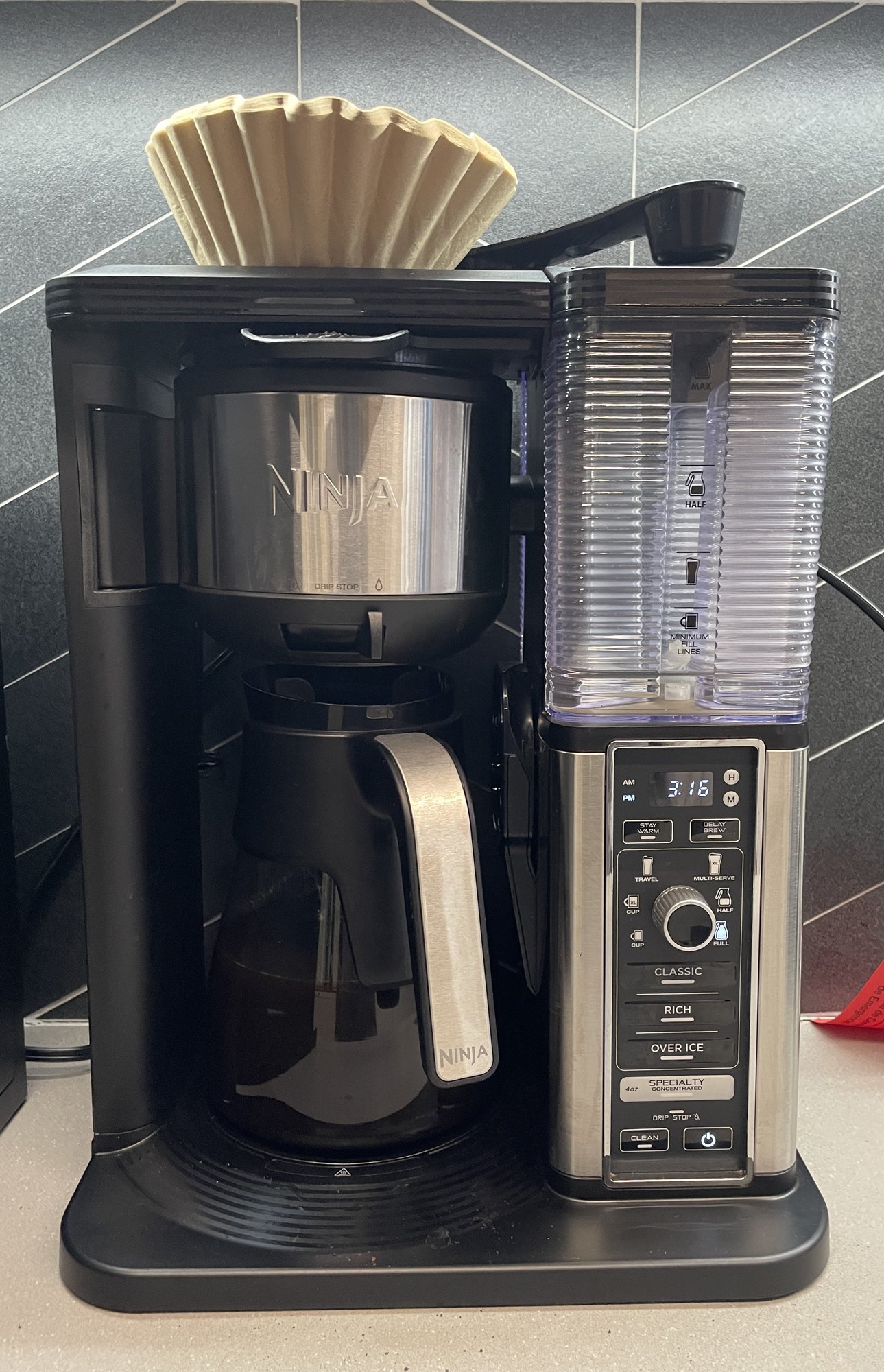 Ninja Specialty Coffee Maker Model CM401 #14472 | Auctionninja.com