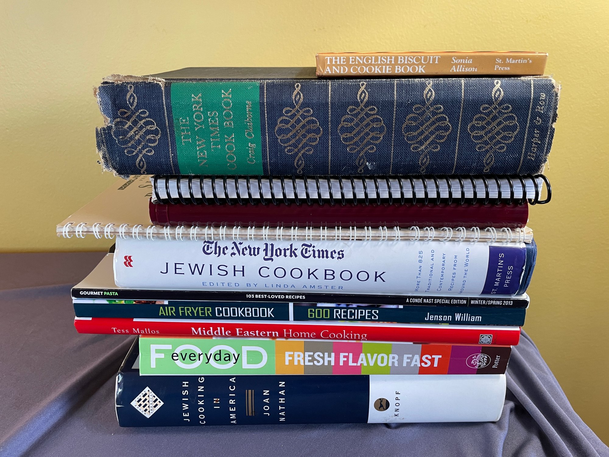 ASSORTED COLLECTION OF COOKBOOKS #12060 | Auctionninja.com