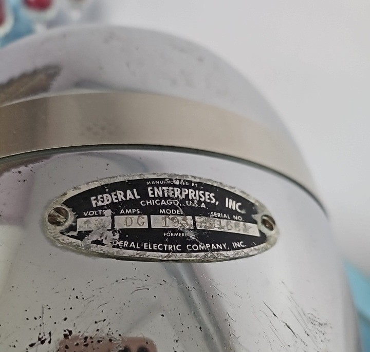 R8 Vintage Federal Sign And Signal Power Light With A Propello Ray ...