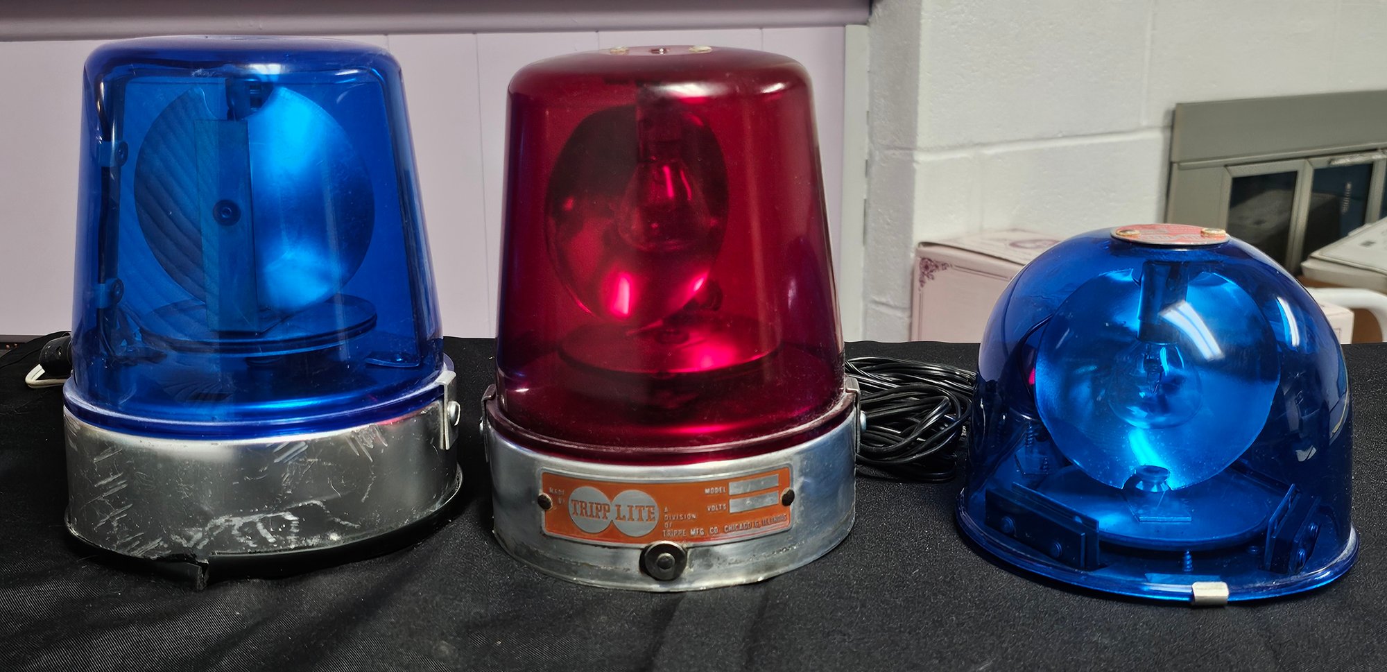 R8 Three Vintage Tripp Lite Signalling Beacons Models MV 1, MV 2, And ...