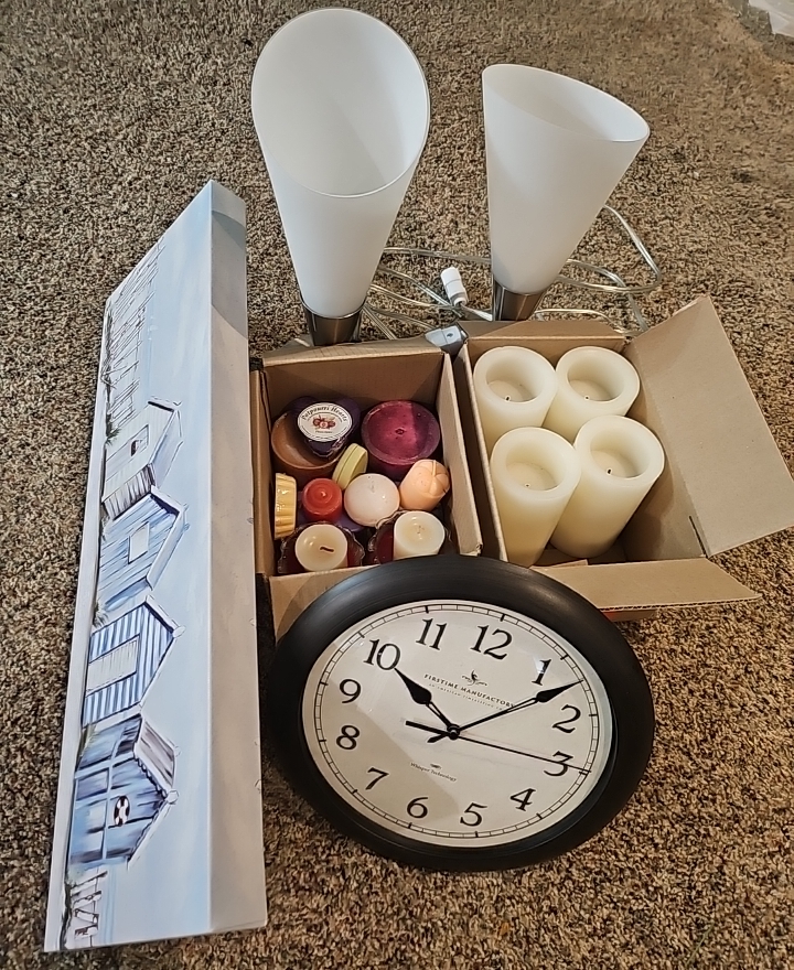 R1 Two Small Table Lamps, One Clock And Wall Art, And Candles #44656 ...