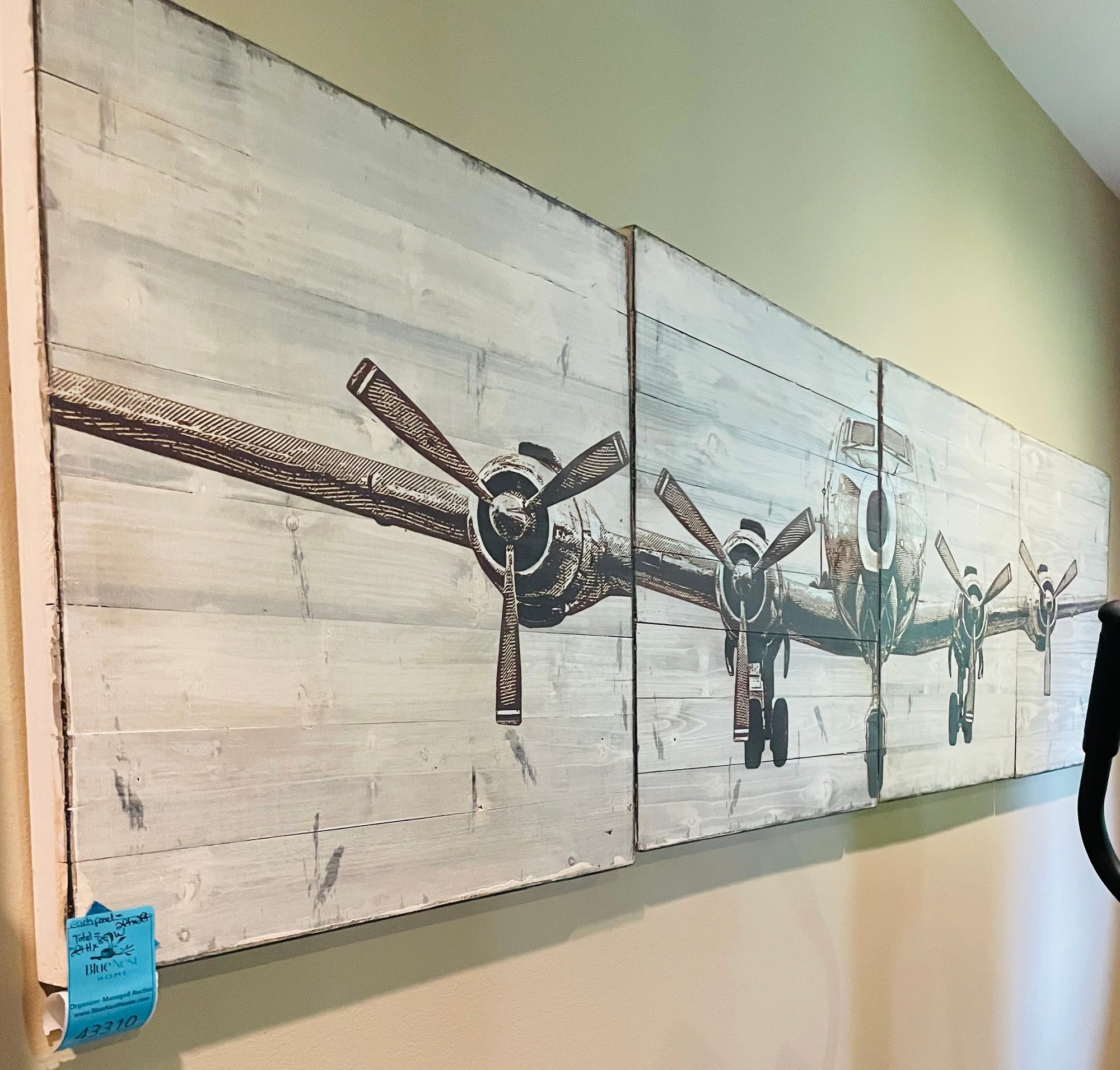 R3 Four Panels Of Artwork To Complete A Plane #43310 | Auctionninja.com