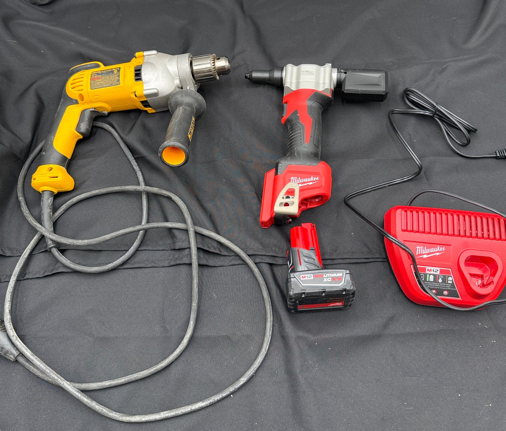 R4 Dewalt 1/2 VSR Drill, Milwaukee Rivet Tool And Two Battery Packs #53731 | Auctionninja.com
