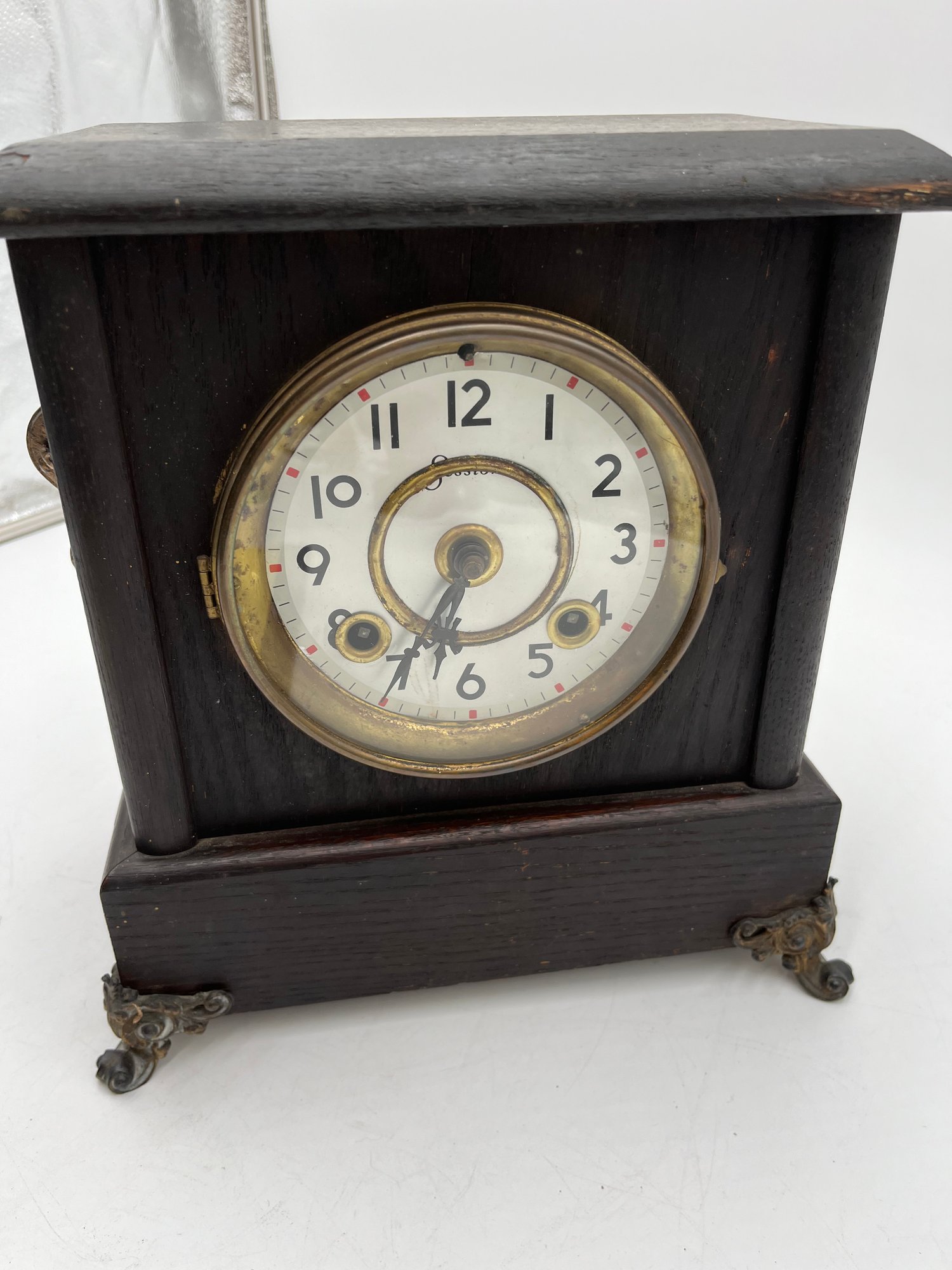 Wooden Footed Mantle Clock #38749 | Auctionninja.com