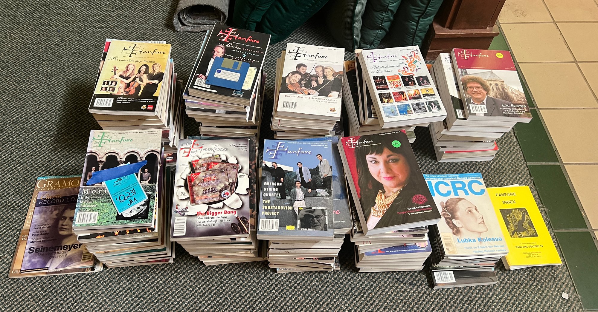 R2 Very Large Collection Of Fanfare Magazine Books. Box Too Heavy To ...