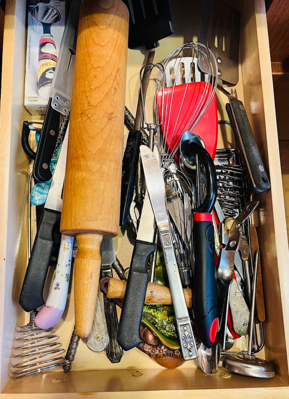 R2 Kitchen Utensils Spatulas, Dough Roller, Nut Cracker, Meat ...