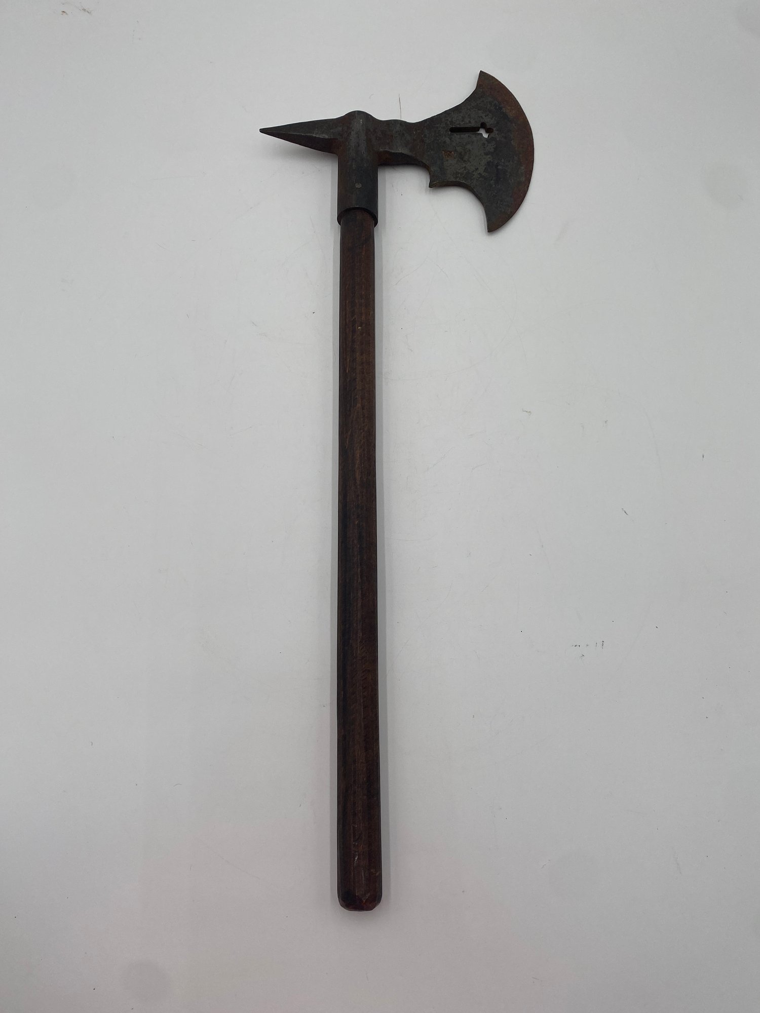 R1 Iron Battle Axe With Wood Handle. #42378 | Auctionninja.com