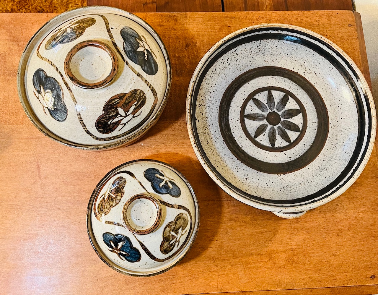 R3 Raincreek Pottery Pam Buck Signed Trinket Dish Plus Two Glazed ...